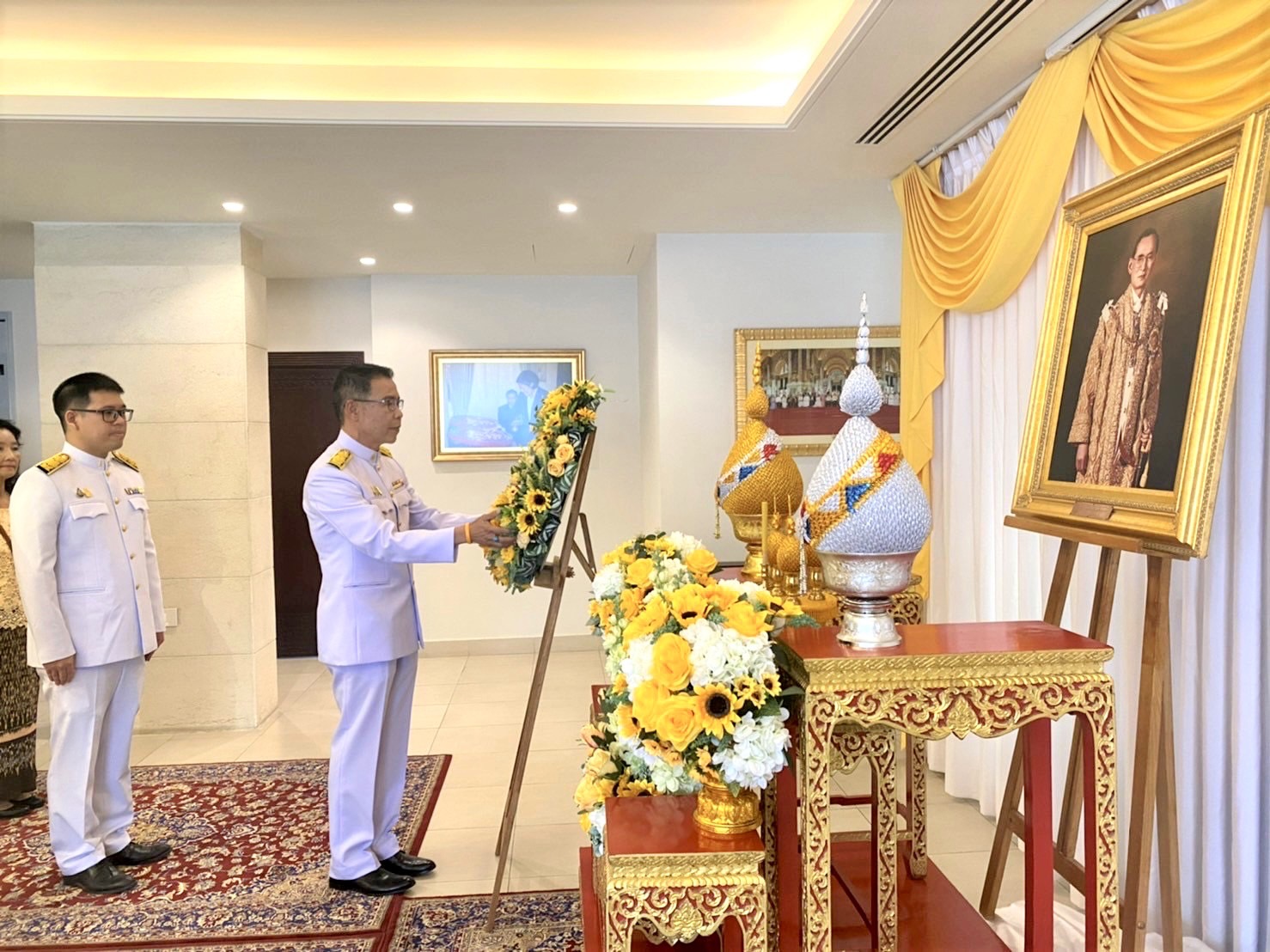The Royal Thai Embassy in Amman organized a Wreath -Laying Ceremony in ...