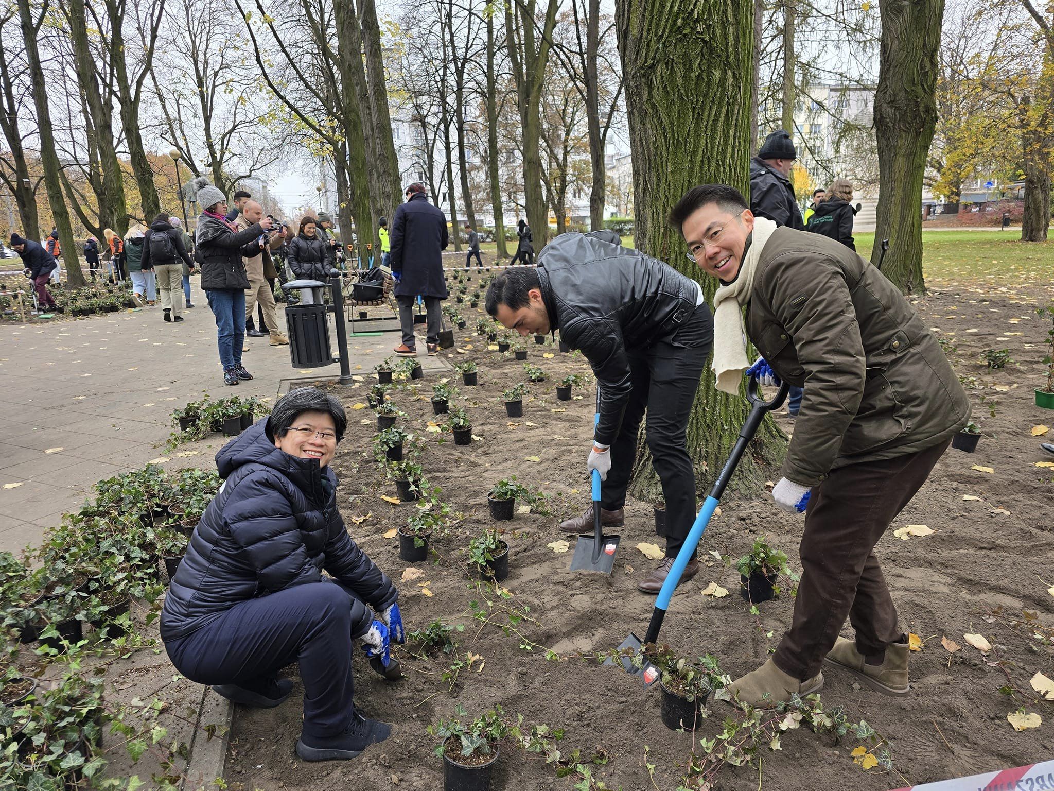 Tree-planting event 2024 - สถานเอกอัครราชทูต ณ กรุงวอร์ซอ