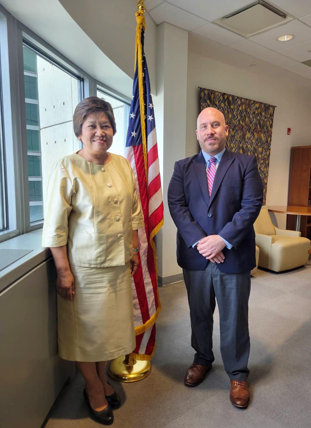 Meet the Regional Director of the Office of Foreign Missions - สถาน ...