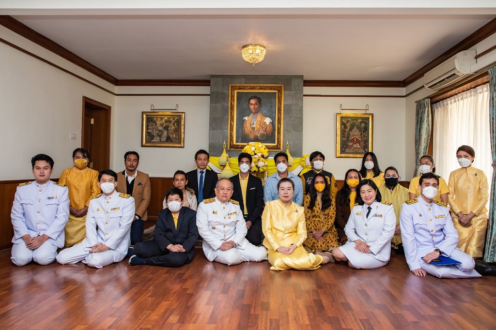 Flower-offering ceremony - สถานเอกอัครราชทูต ณ กรุงกาฐมาณฑุ Royal Thai ...