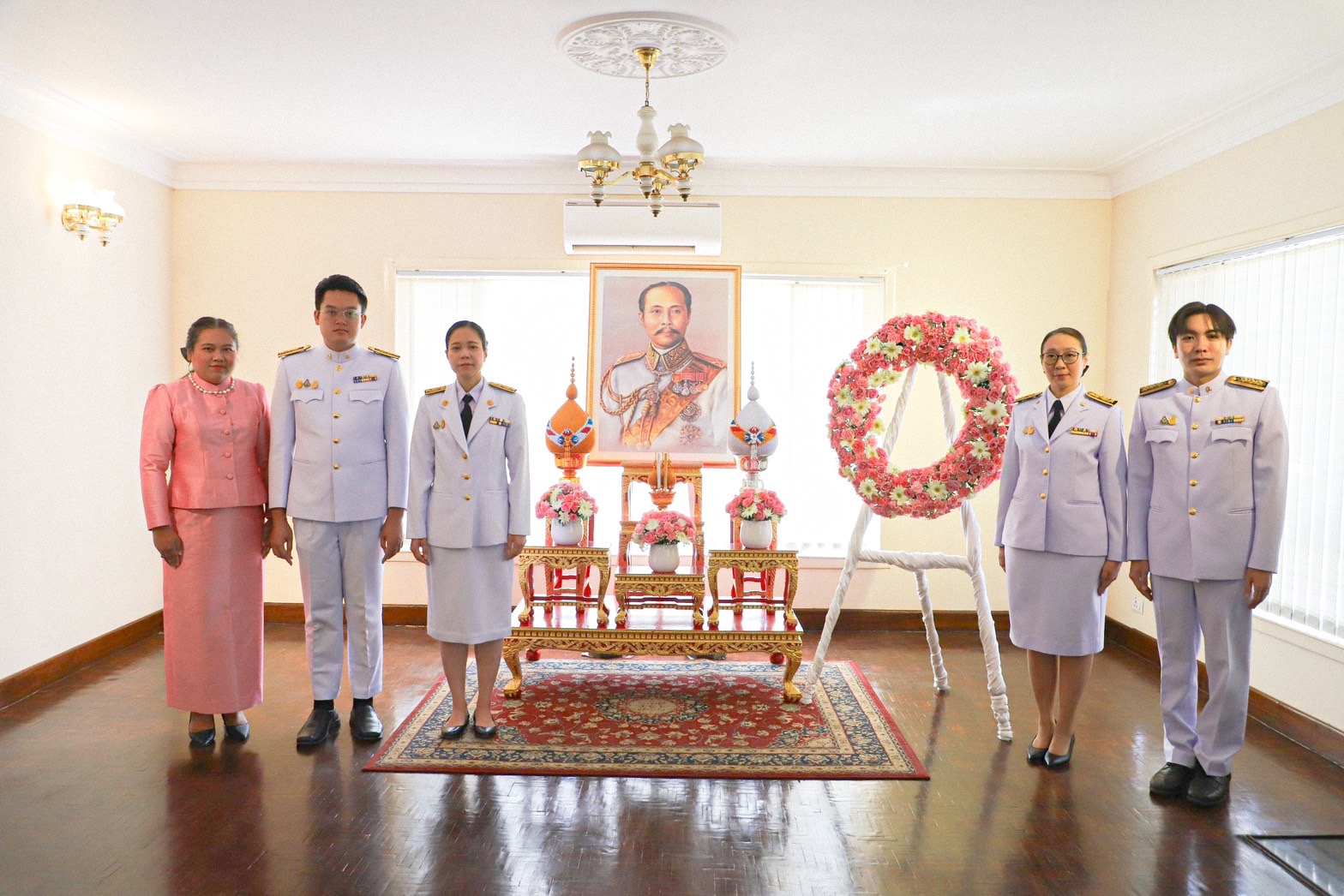 กิจกรรมน้อมรำลึกในพระมหากรุณาธิคุณ เนื่องในวันคล้ายวันสวรรคต ...