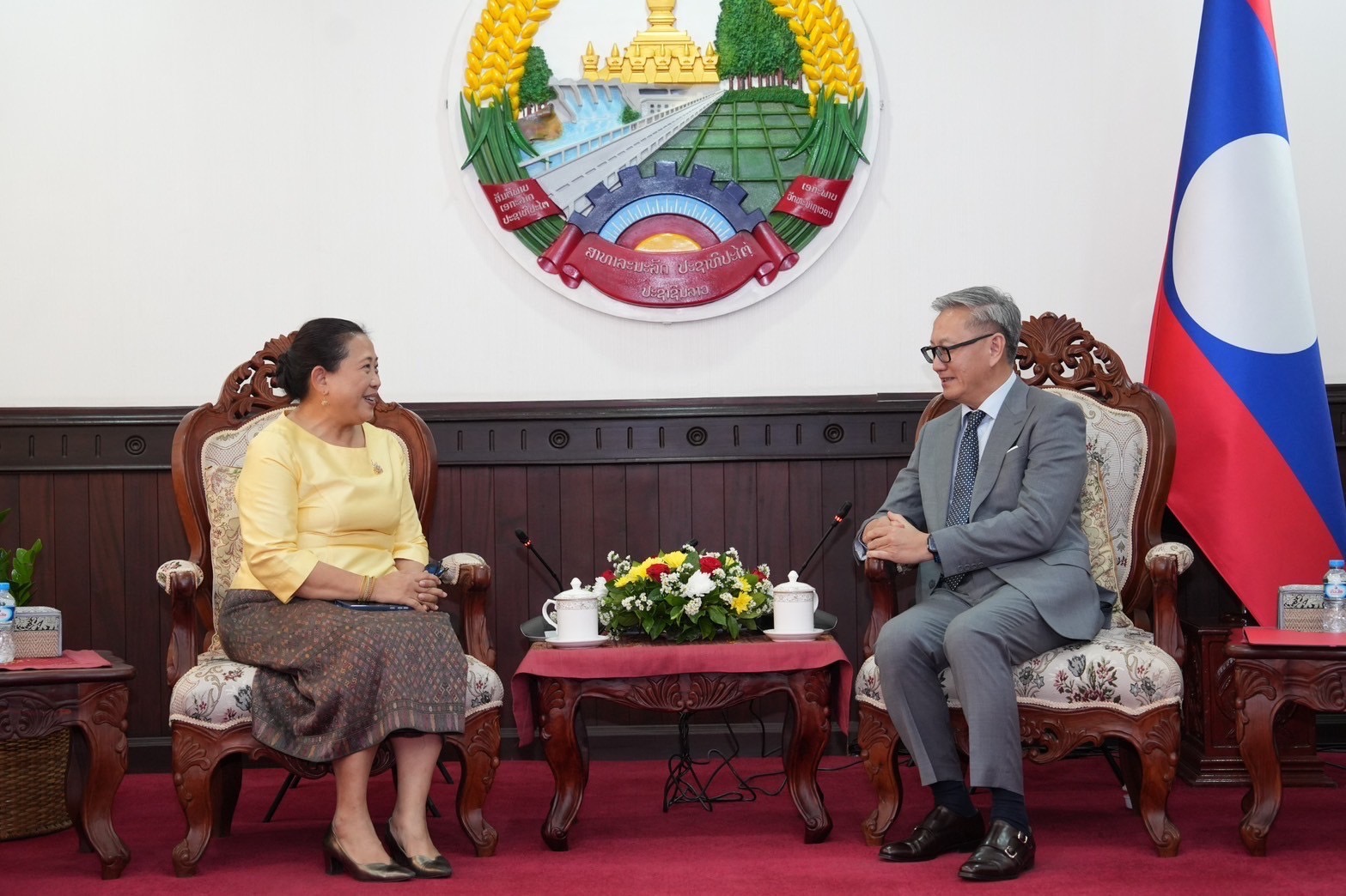 Ambassador Morakot paid a courtesy call on H.E. Mr. Thongsavanh ...