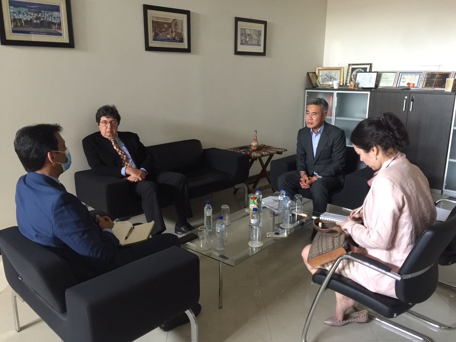 Ambassador of Thailand and Minister of Commercial Affairs, Pretoria ...