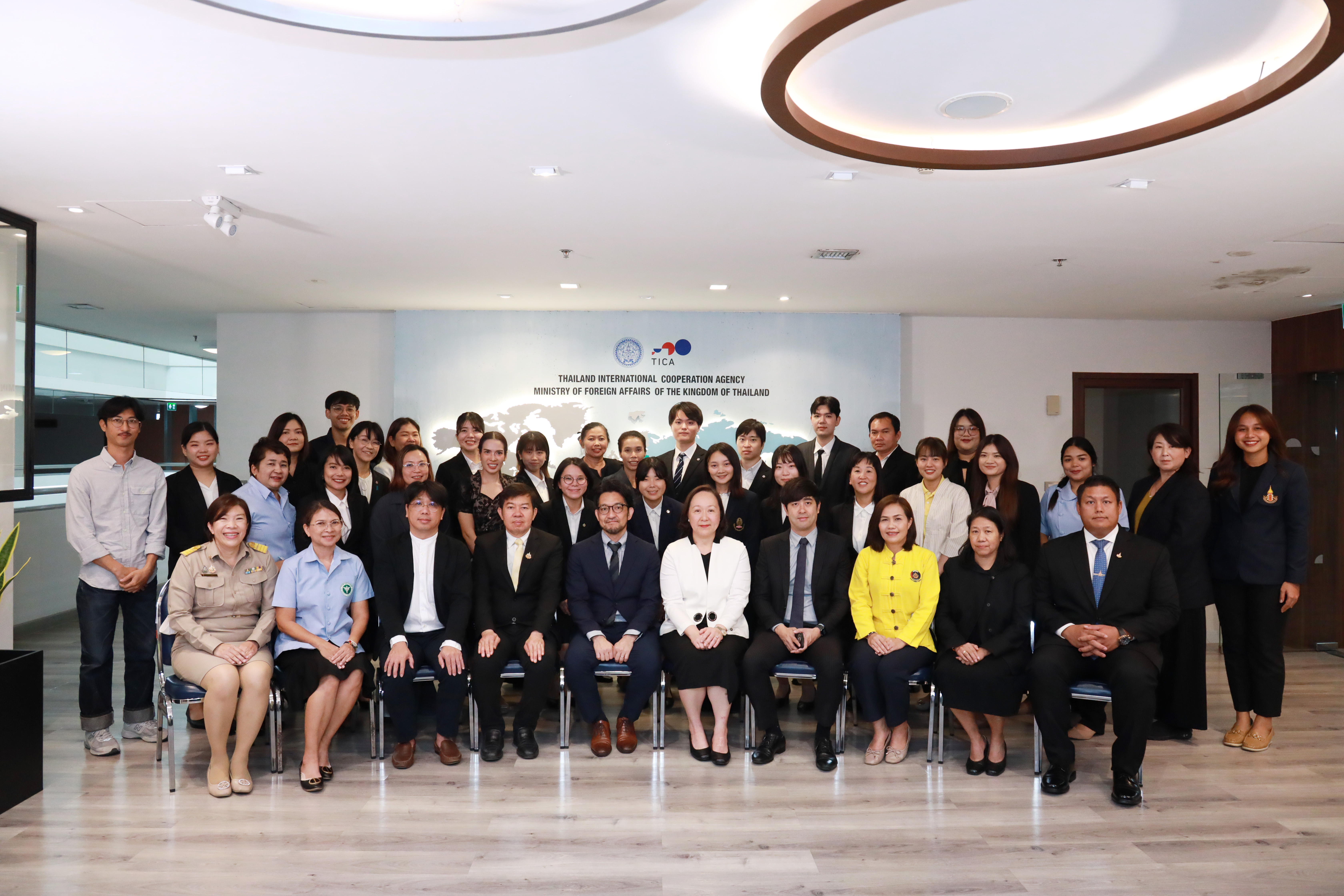 The Handover Ceremony of 9 Japan Overseas Cooperation Volunteers to ...