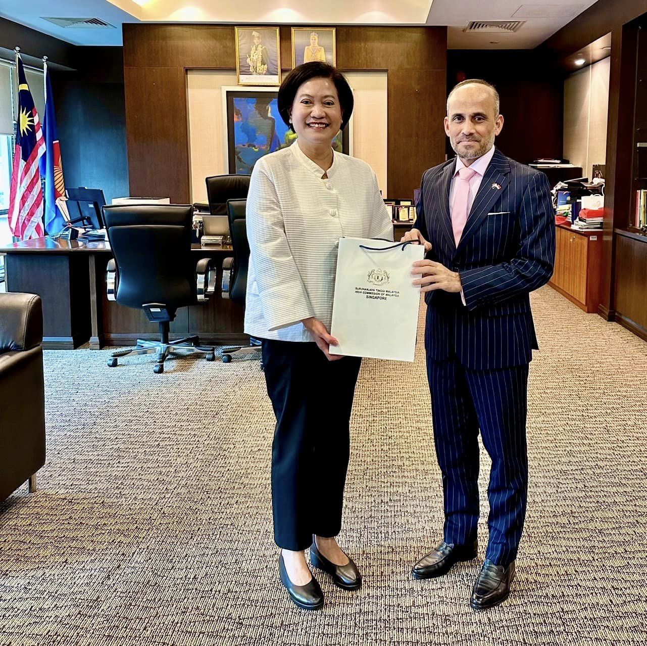 Ambassador of Thailand to Singapore paid a courtesy call on H.E. Dato ...