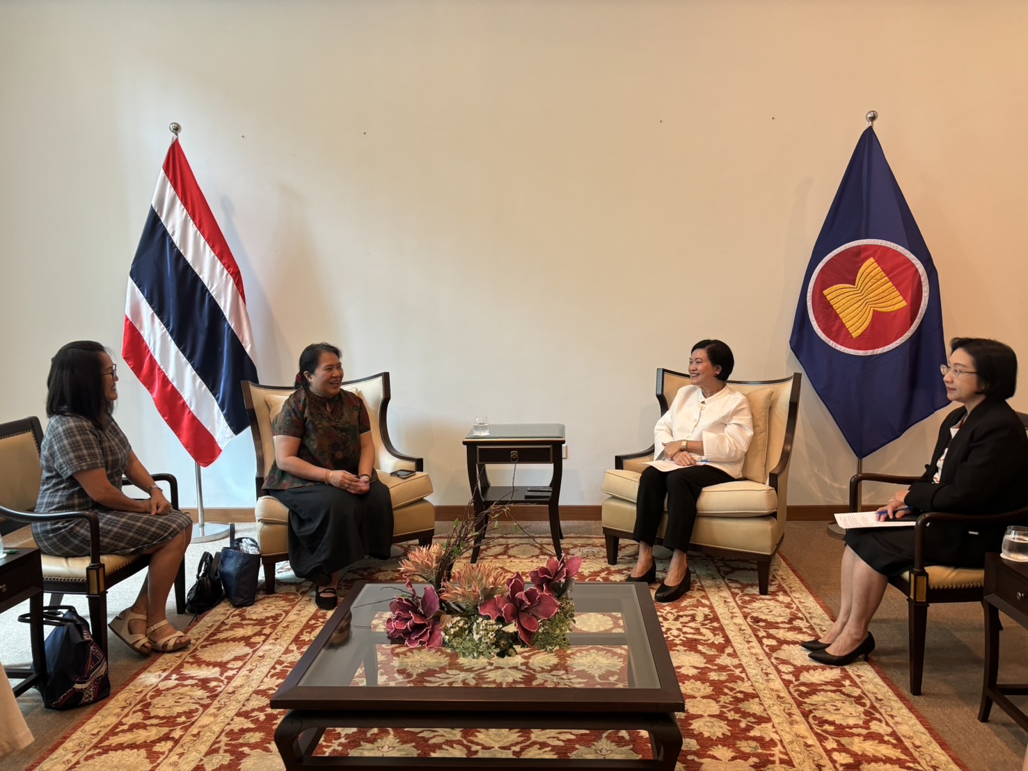 Associate Professor Dr. Titima Suthiwan, Convenor for Thai Language Program, and representives ...