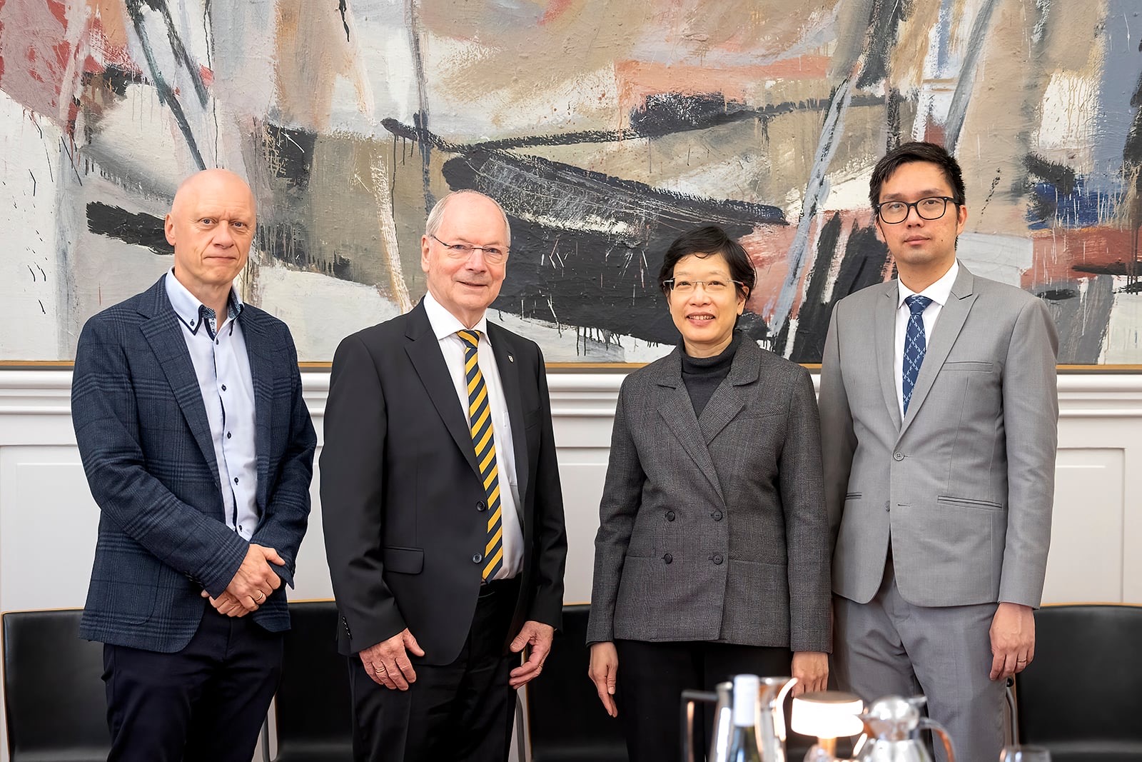 Ambassador of Thailand to Denmark had a meeting with Mayor of Tórshavn ...