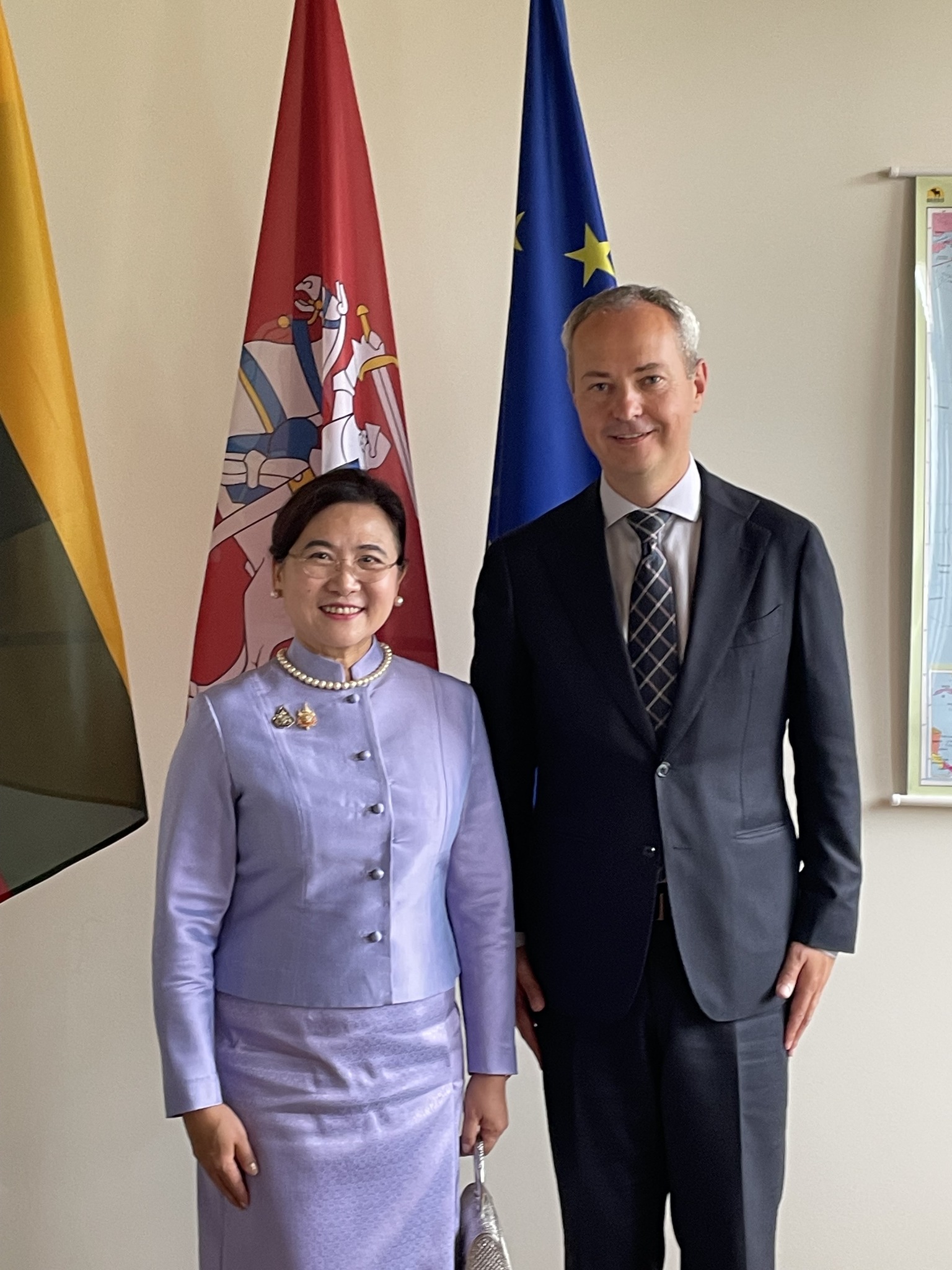 Ambassador of Thailand to Lithuania with residence in Copenhagen meets ...