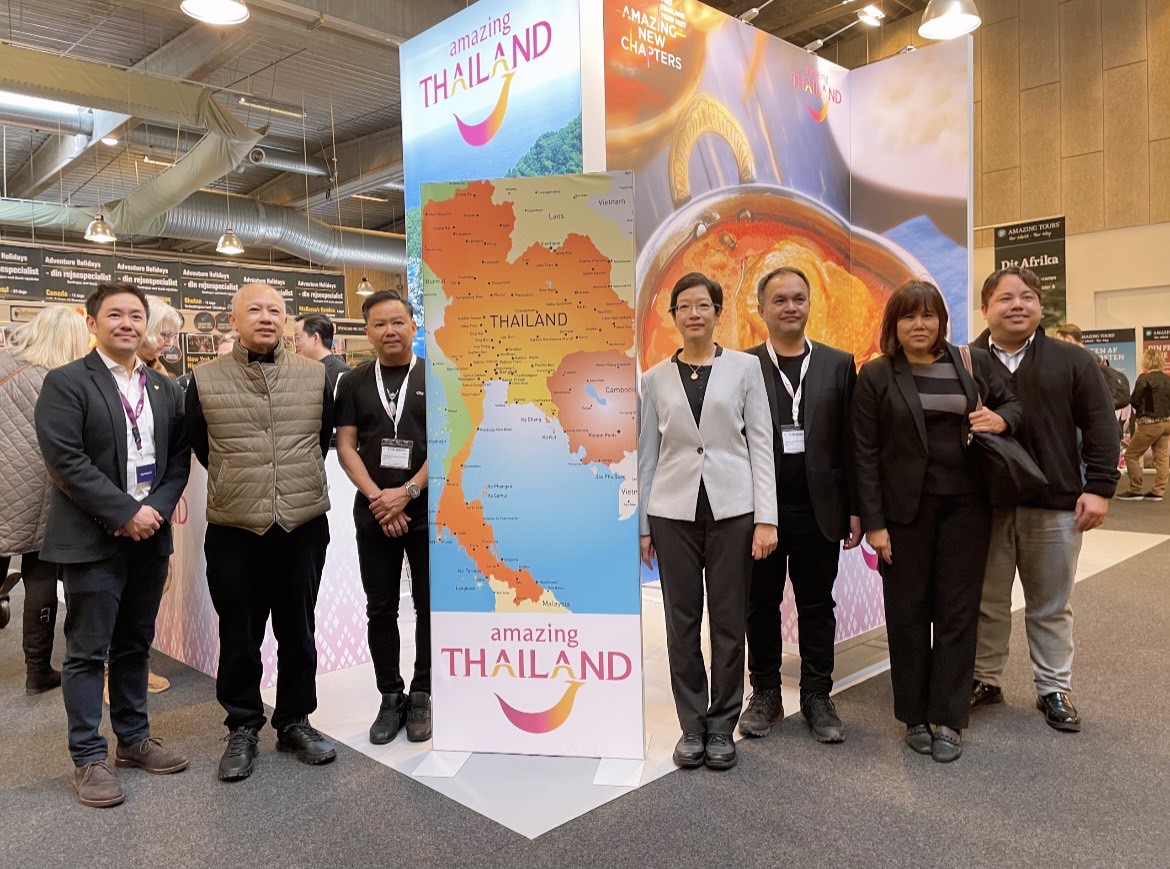 Ambassador of Thailand visited Thai booth at the Ferie for Alle 2022 at ...