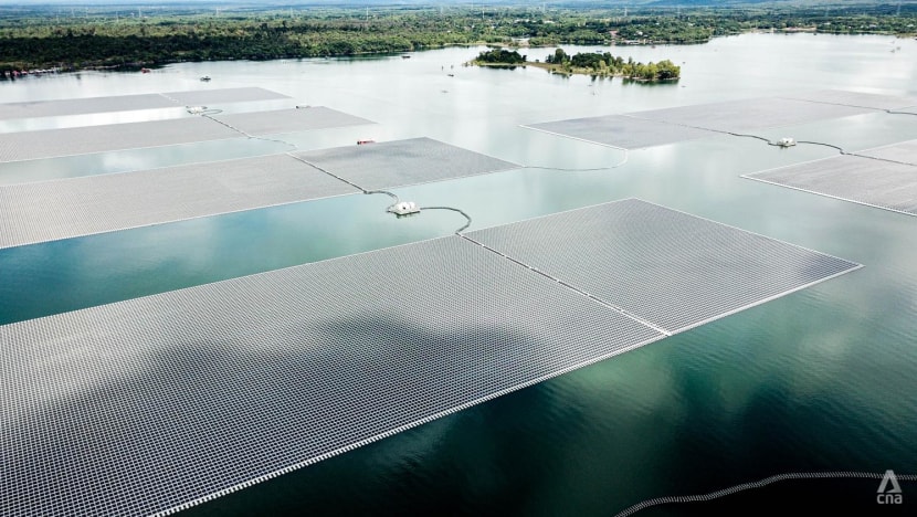 The Sirindhorn dam's floating solar farm is the world's largest hybrid ...