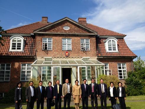 Delegation from National Institute of Educational Testing Service ...