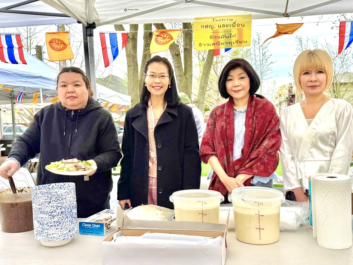 Mrs. Katanawadee Kalayanamit, Consul General, Mrs. Natnapang Damrongsoontornchai, Deputy Consul ...