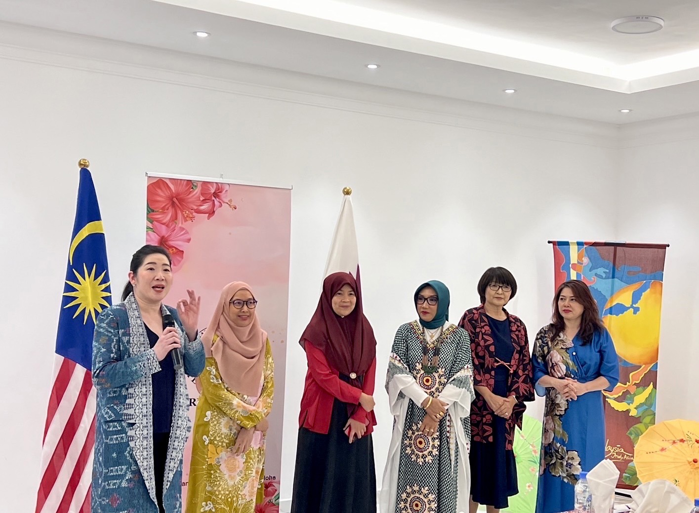 Spouse Of Ambassador Of The Kingdom Of Thailand To The State Of Qatar Showcased Thai Cuisine In