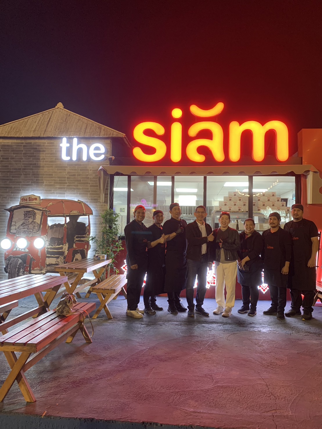 เอกอัครราชทูต ณ กรุงโดฮา เยี่ยมชมร้านอาหาร The Siam - Royal Thai ...