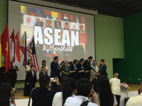 ASEAN Flag Raising Day 2017 at Philippines School Doha - Royal Thai ...