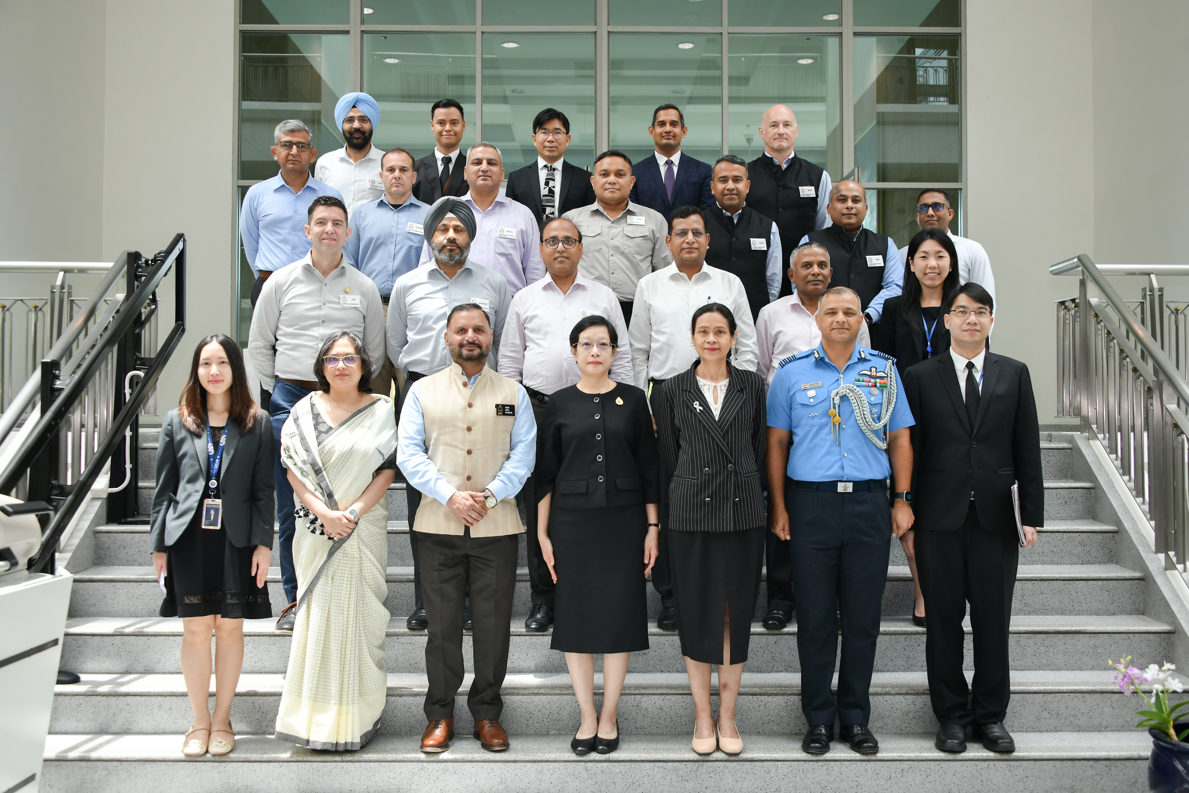 Deputy Permanent Secretary for Foreign Affairs receives a courtesy call ...