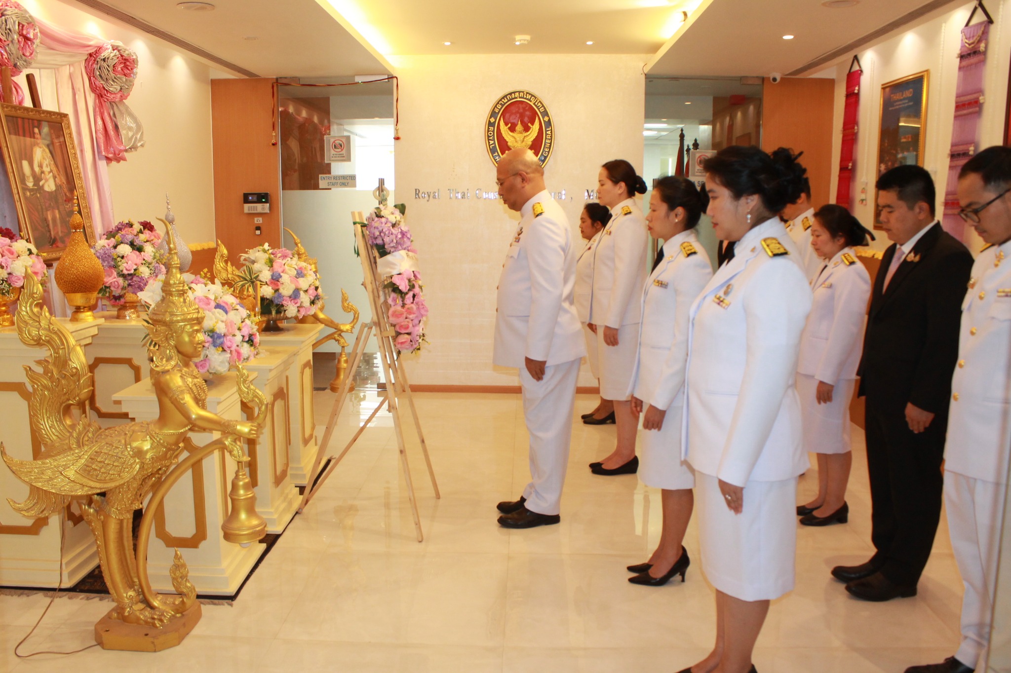 The Royal Thai Consulate-General in Mumbai organized a remembrance ...