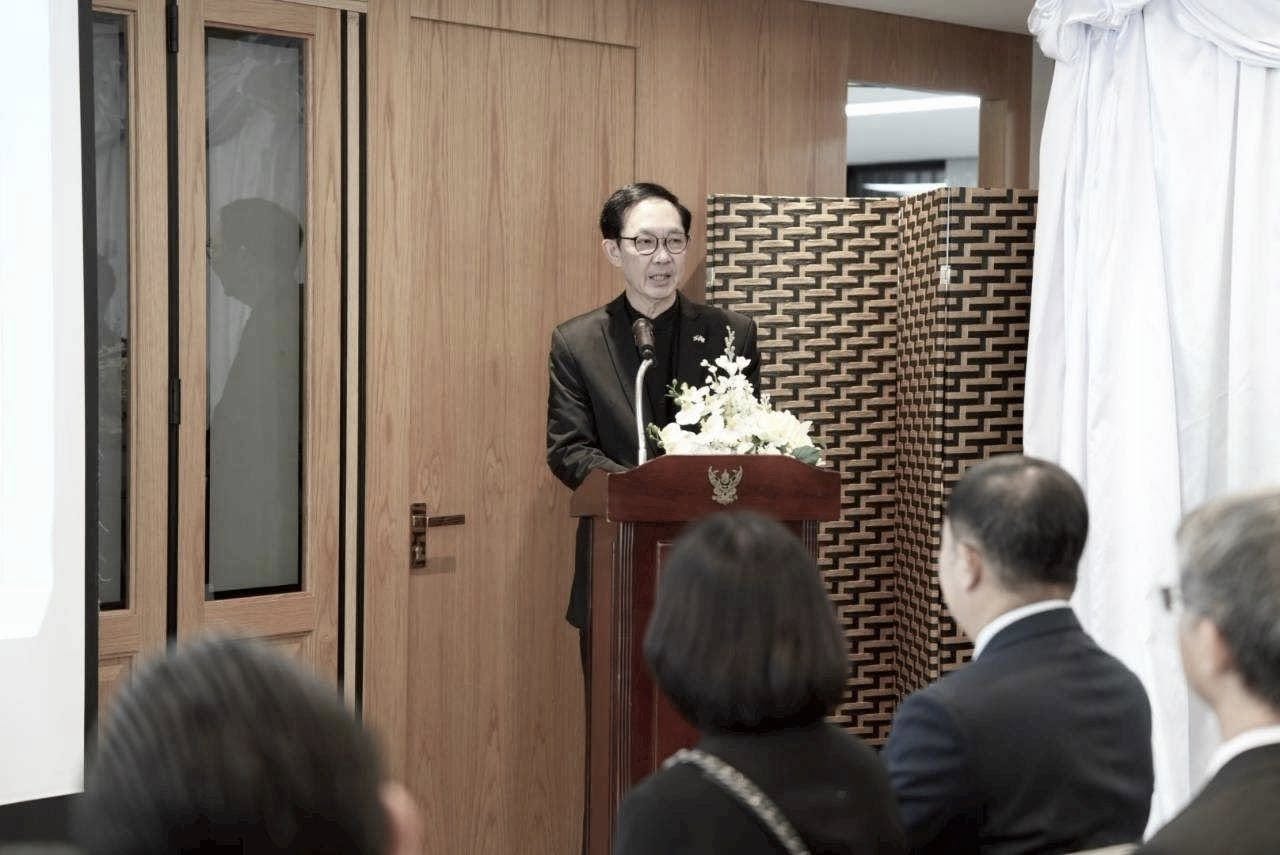 Charge’ d’Affaires a.i. Exchanges views on tourism cooperation with ...