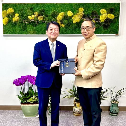 Ambassador Tanee Meets with Assemblyman Ahn Cheol-soo to Foster Closer ...