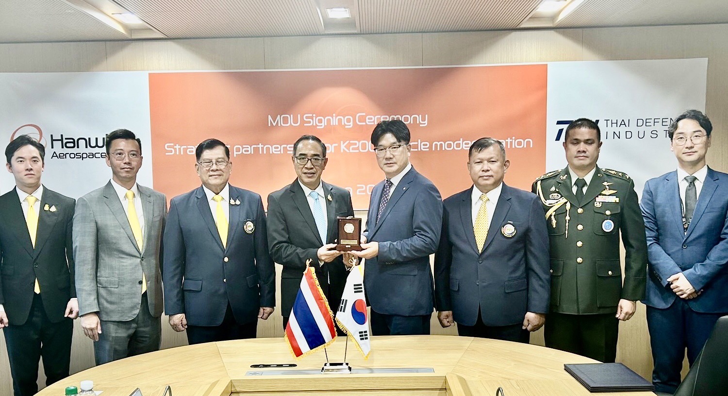 Ambassador Tanee witnesses MOU Signing Ceremony Between Thai Defense ...