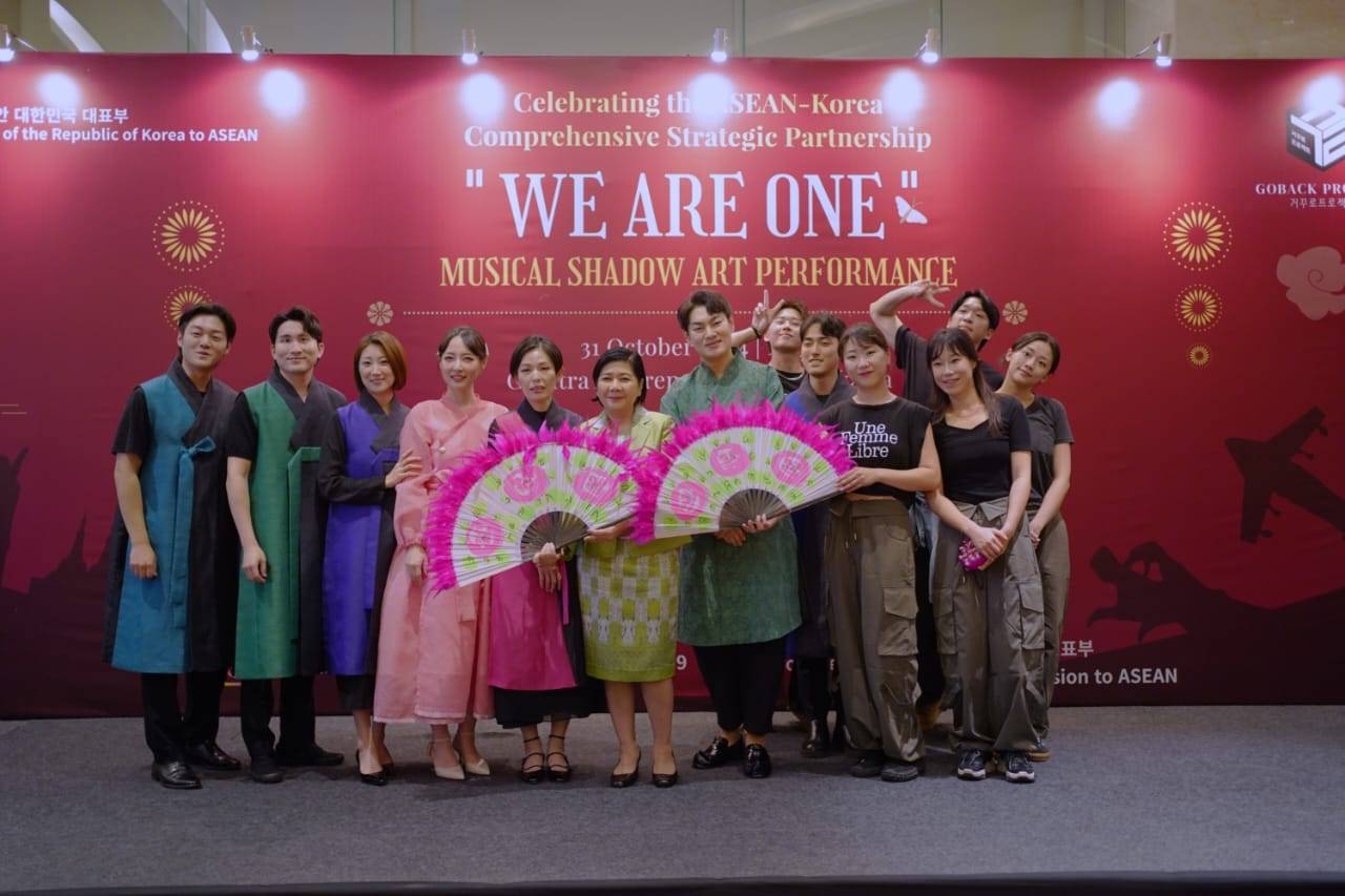 Ambassador and Permanent Representative of Thailand to ASEAN delivered ...