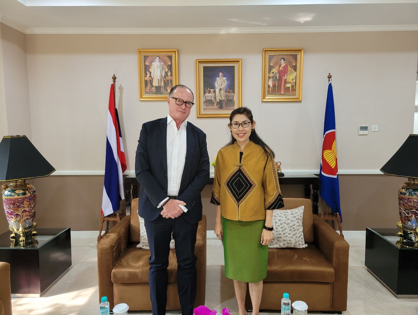 Ambassador of Austria to ASEAN paid a courtesy call on the Ambassador ...