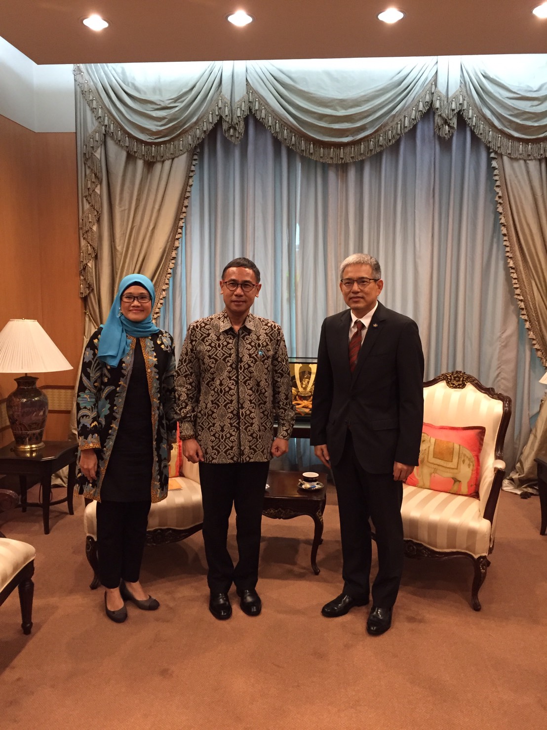 Mr. Dicky Komar, Charge d'affaires of the Republic of Indonesia to the ...