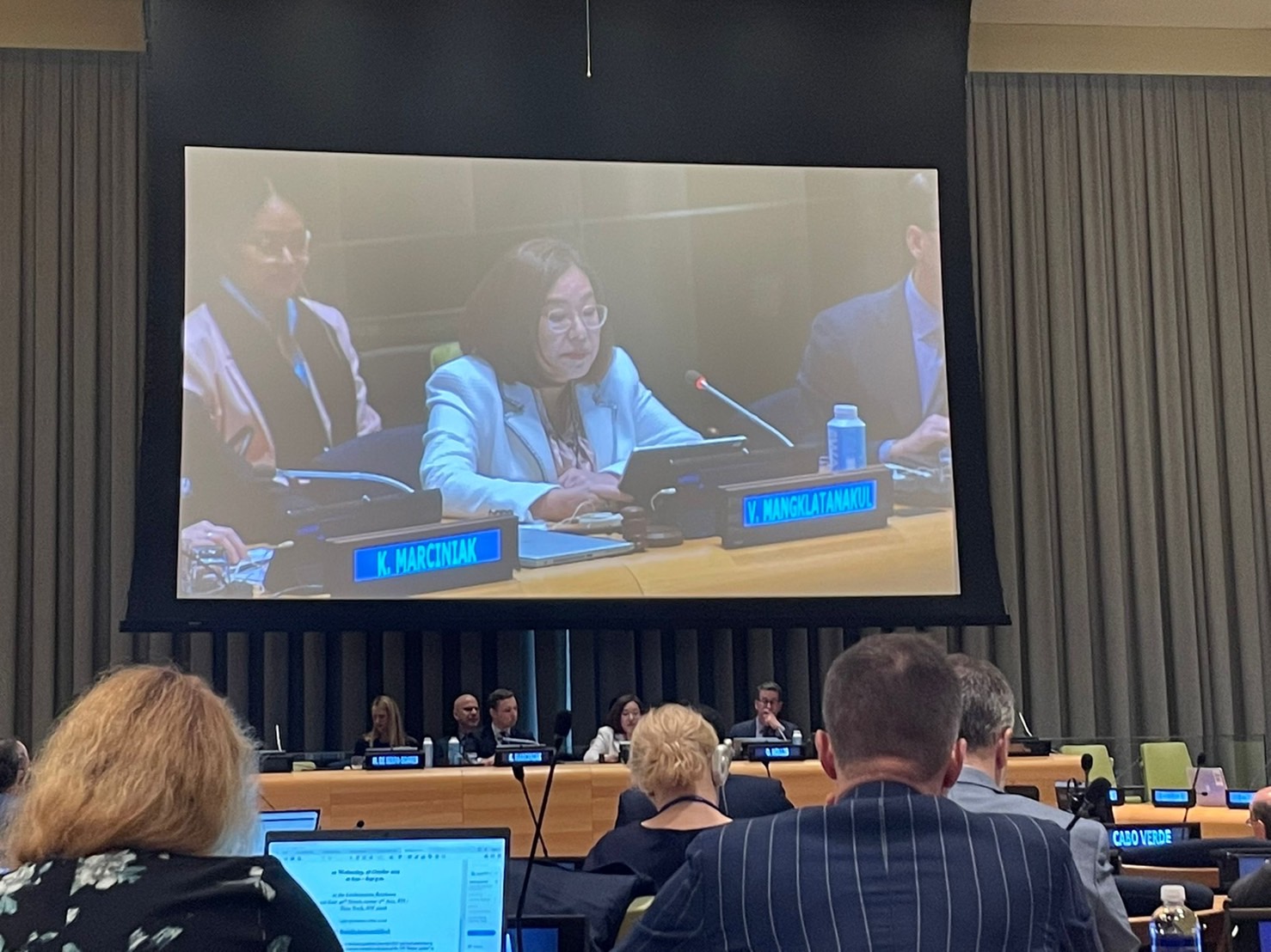 รองปลัดกระทรวงการต่างประเทศ ดำเนินการอภิปราย panel discussion ในช่วง ...