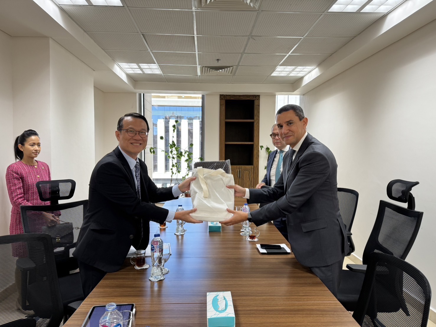 Deputy Permanent Secretary met with Assistant Foreign Minister for ...