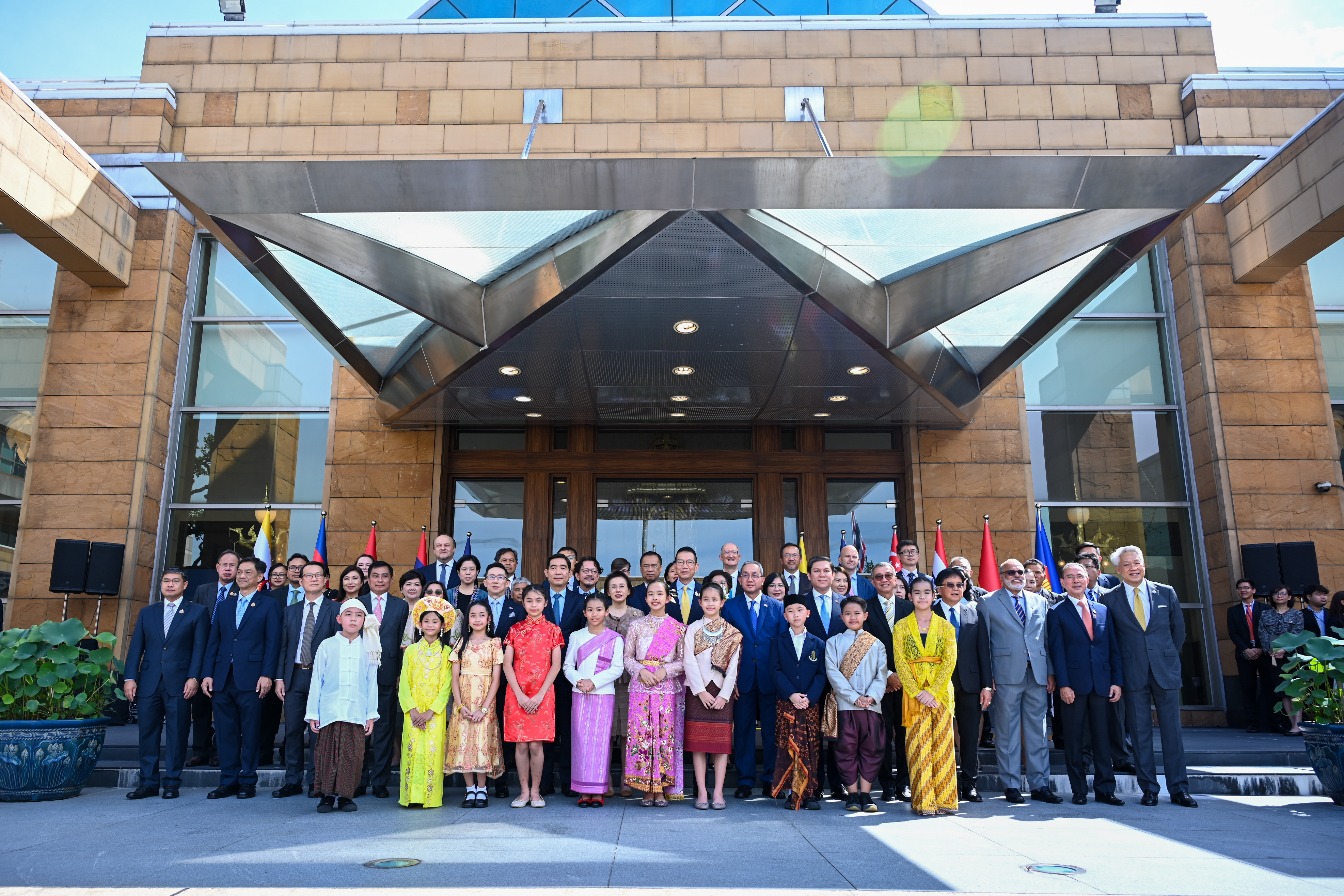 วันอาเซียนประจำปี ๒๕๖๗ (ASEAN Day 2024) กระทรวงการต่างประเทศจัดกิจกรรม ...
