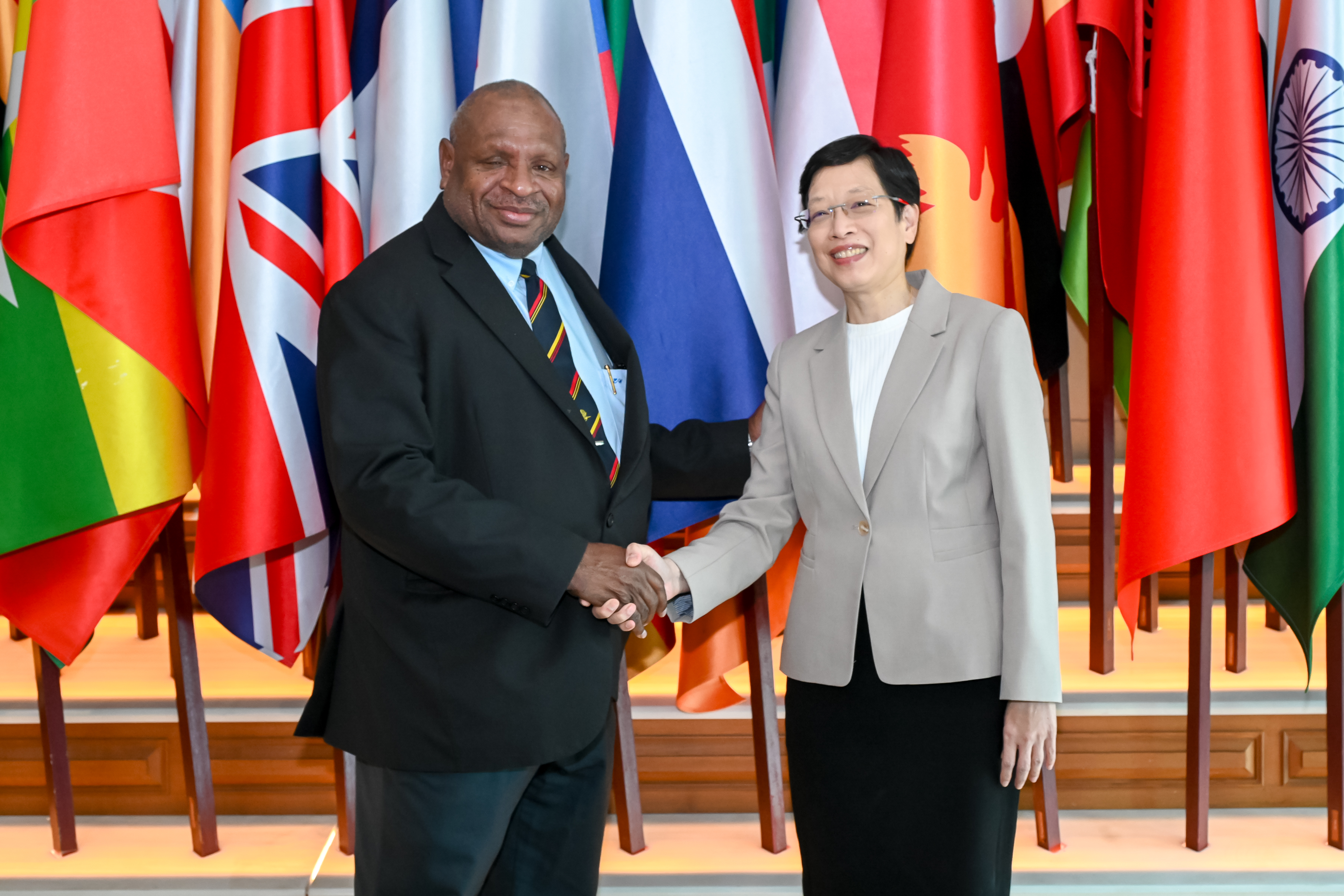 Deputy Permanent Secretary for Foreign Affairs met with Mr. Elias ...