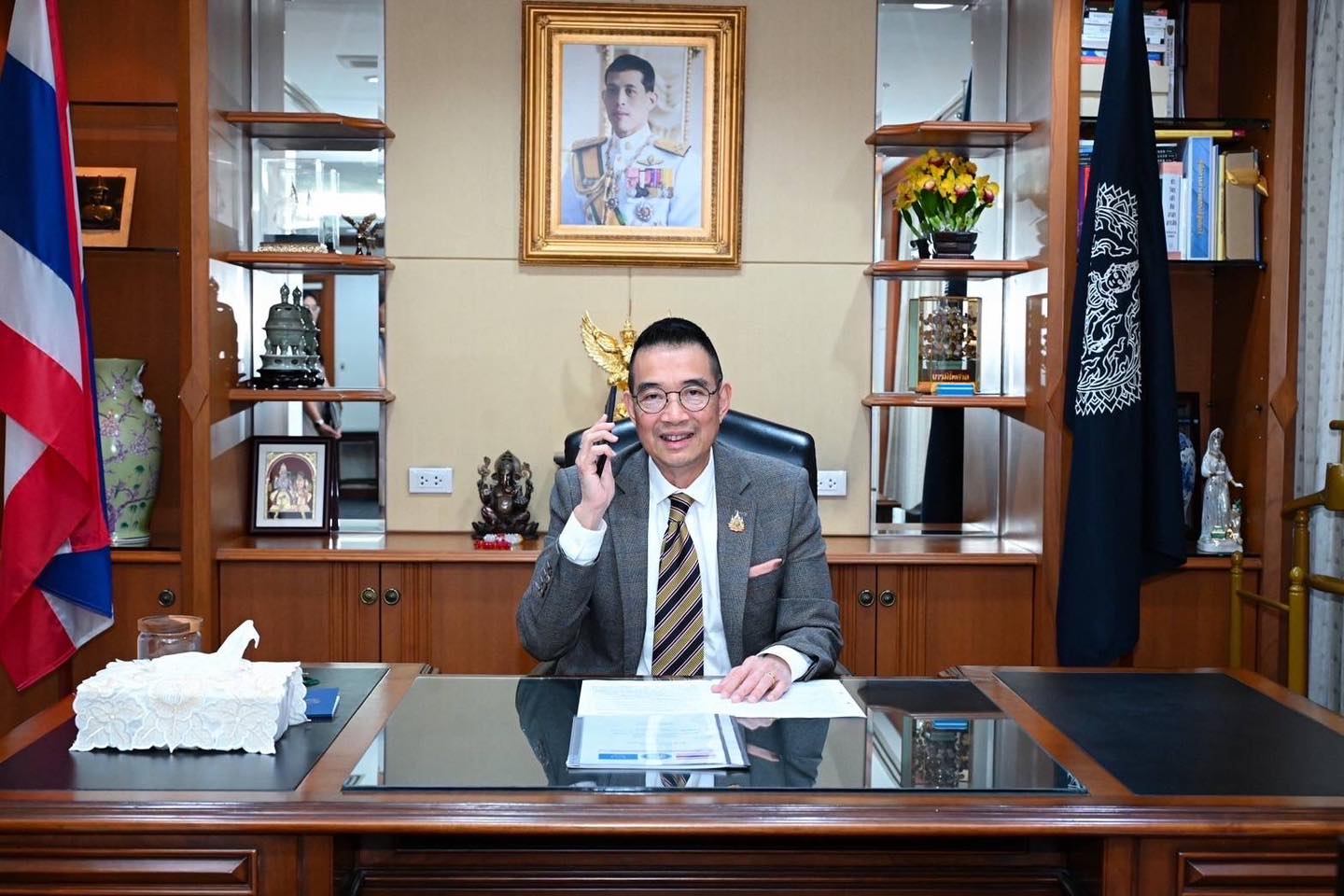 Minister of Foreign Affairs speaks to Director General of the ...