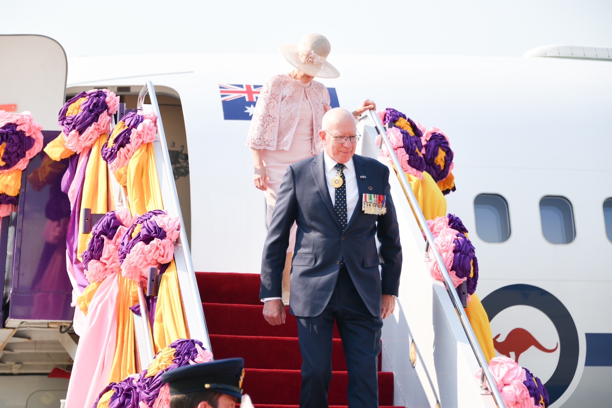 The Governor-General of the Commonwealth of Australia and spouse ...