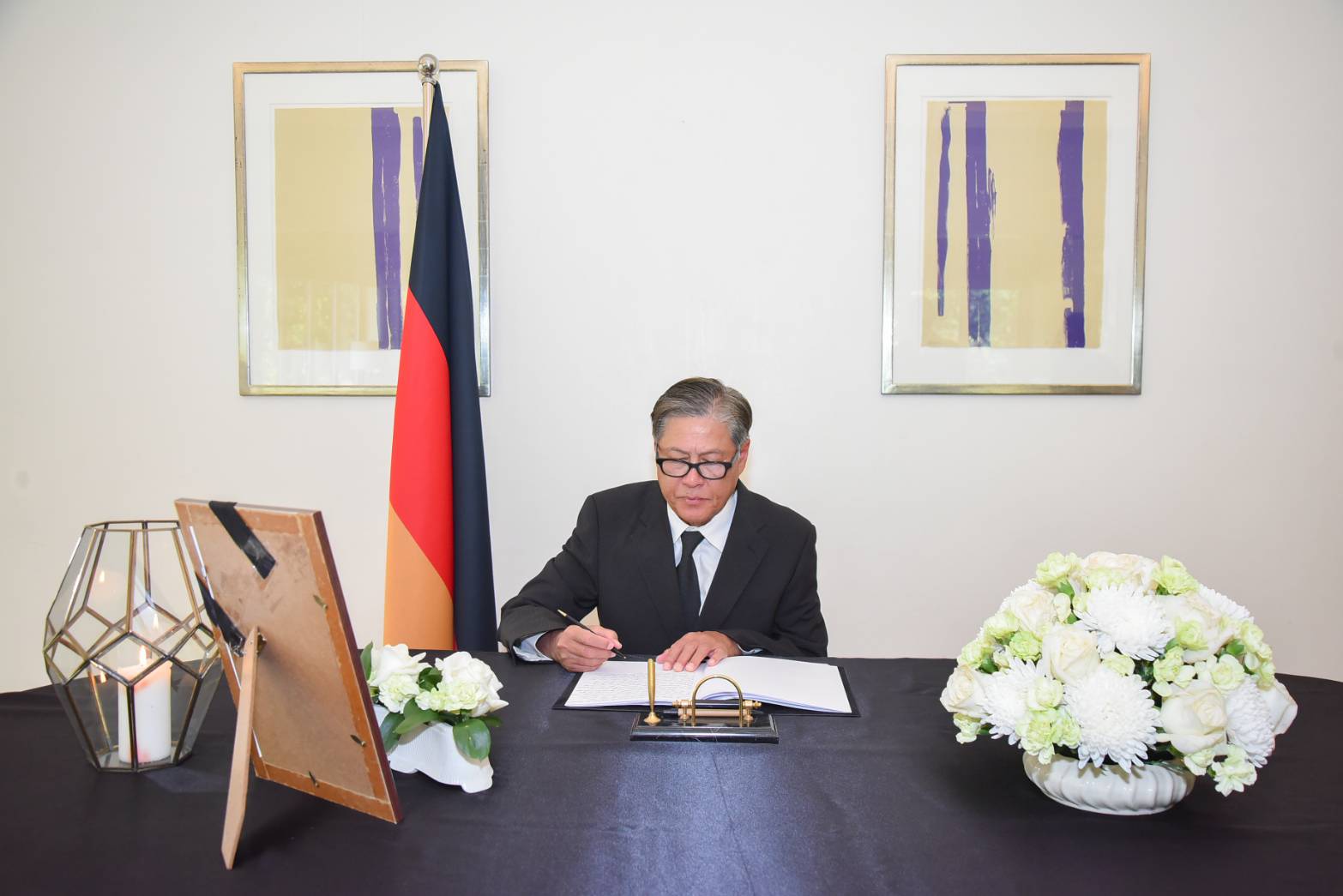 Vice Minister for Foreign Affairs, representing the Prime Minister and ...