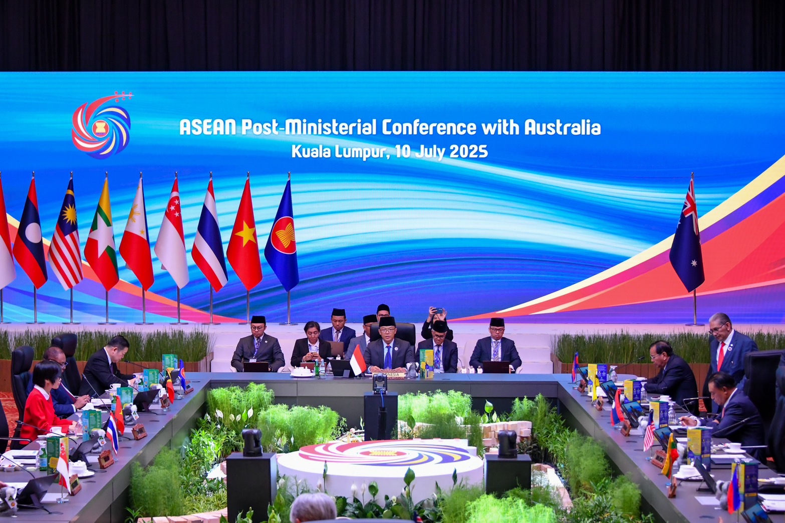 Minister of Foreign Affairs attended the ASEAN Post Ministerial ...