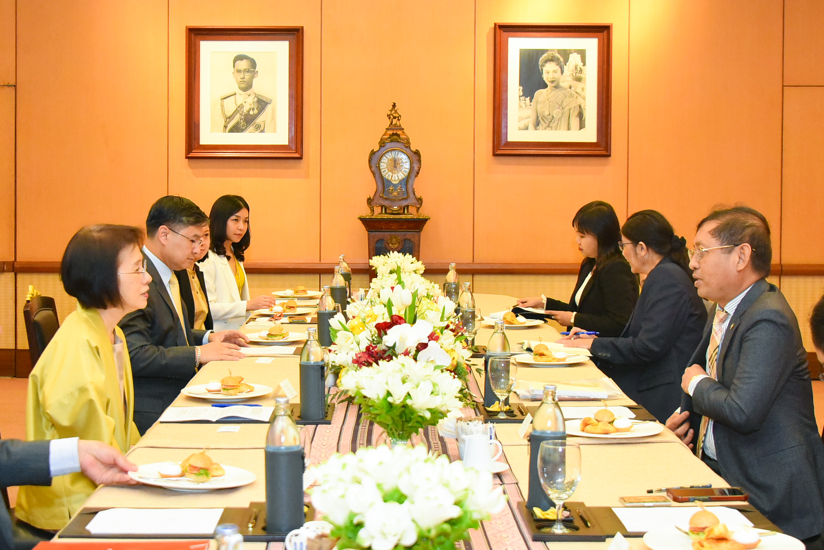 Permanent Secretary for Foreign Affairs discusses bilateral cooperation ...