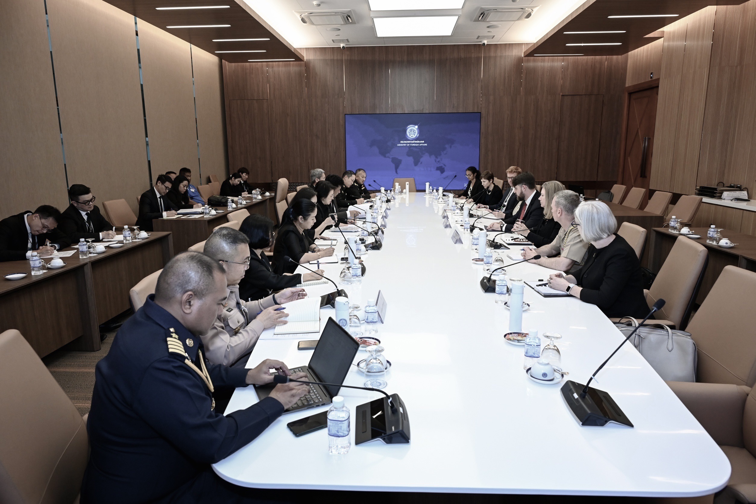 Meeting between Permanent Secretary and Deputy Assistant Secretary for ...