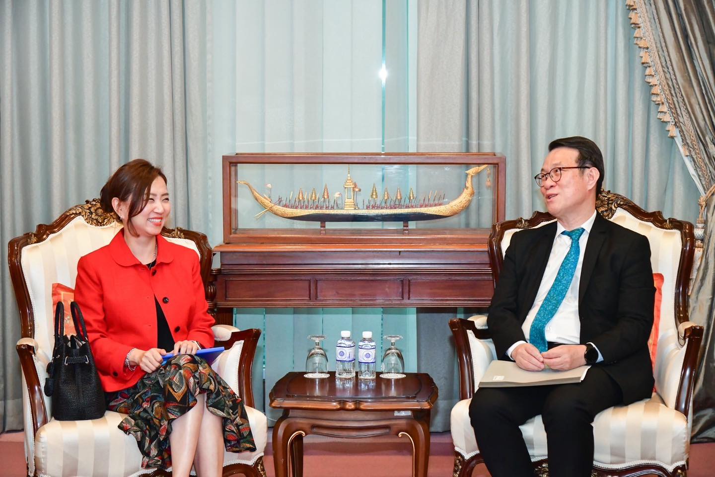 Deputy Permanent Secretary for Foreign Affairs meets with UNESCO ...