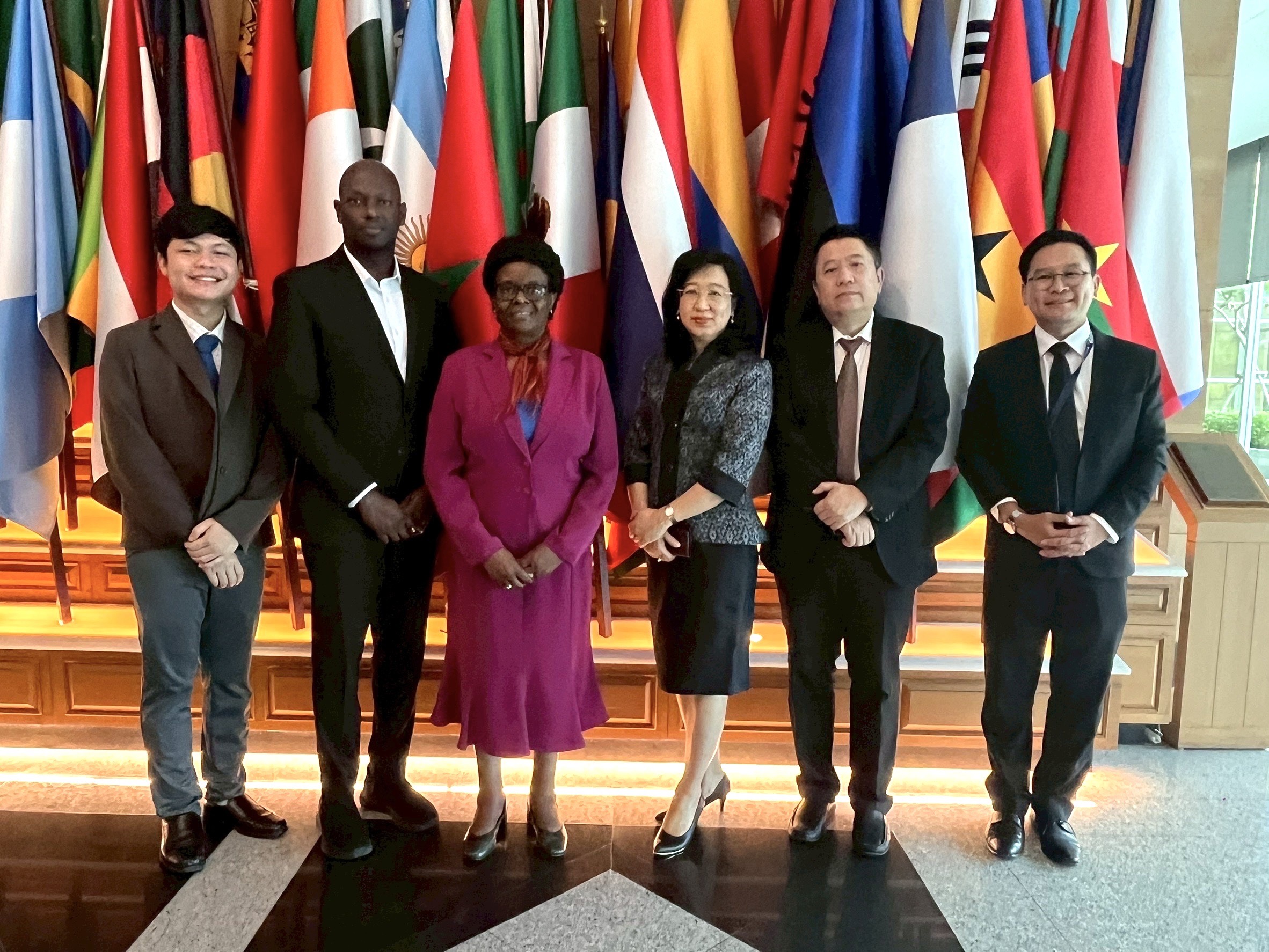 Director-General of the Department of South Asian, Middle East and ...