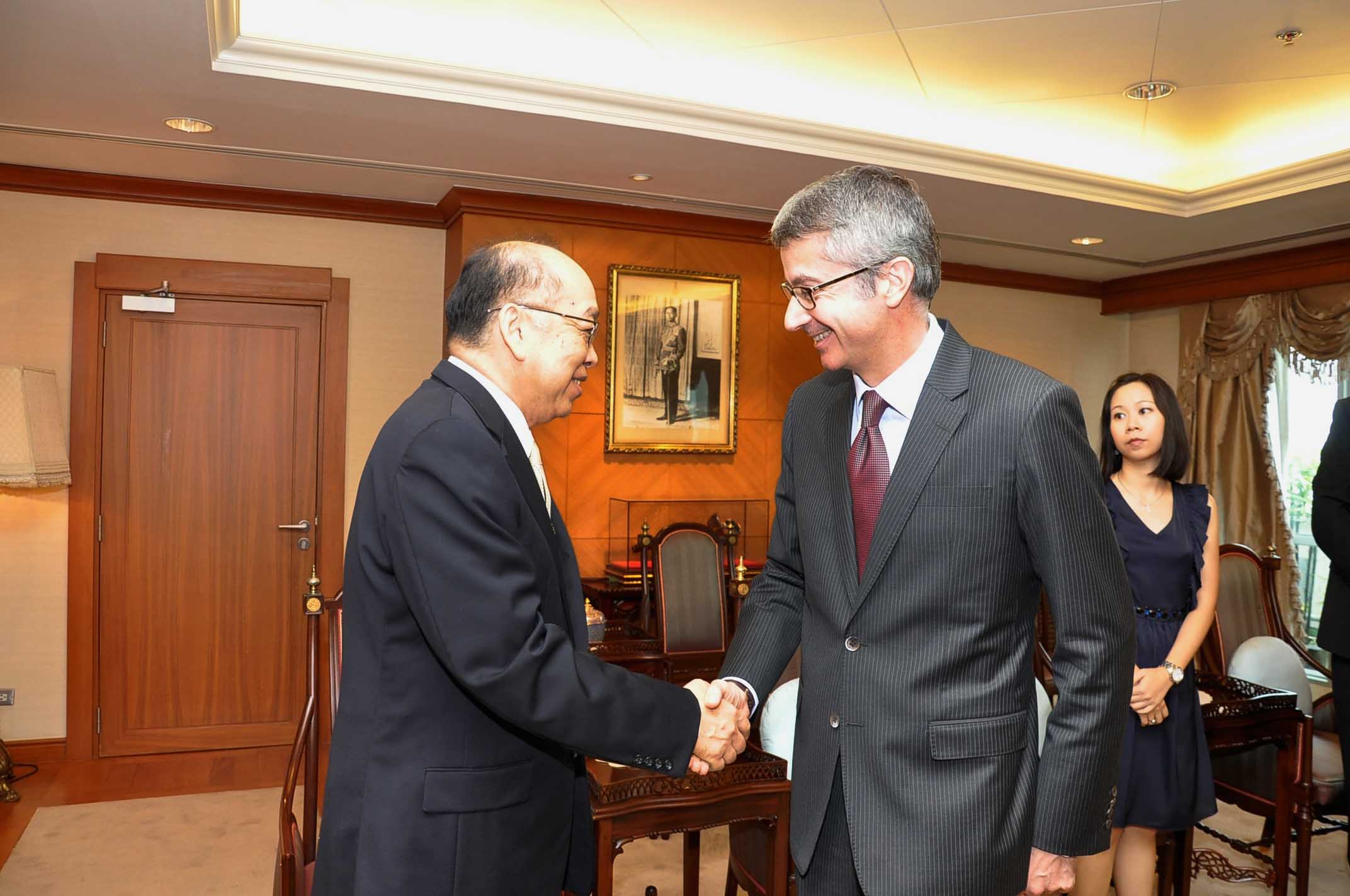 on 4 May 2012, Mr. Bede Gilbert Corry, Ambassador of New Zealand to ...