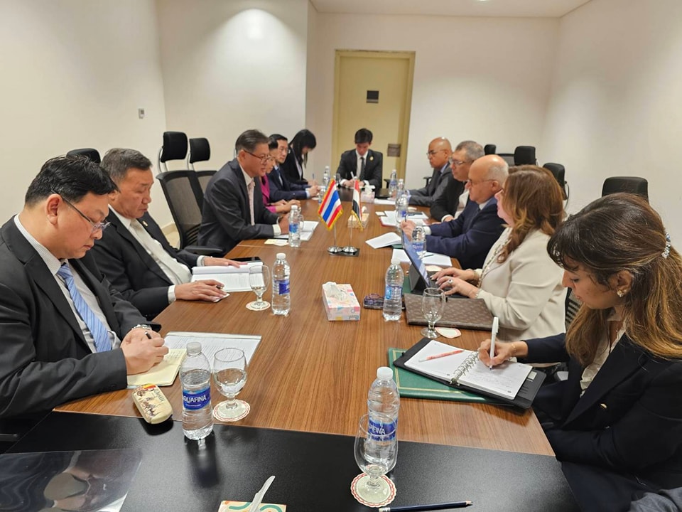 Vice Minister for Foreign Affairs discusses with Assistant Minister of ...