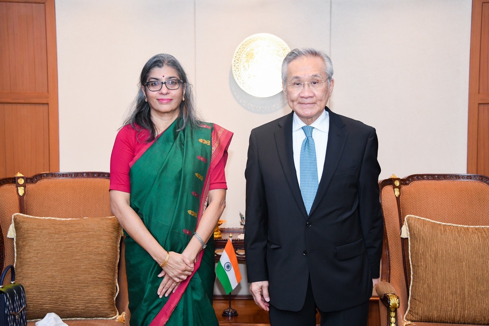 เอกอัครราชทูตอินเดียประจำประเทศไทยเข้าเยี่ยมคารวะรองนายกรัฐมนตรีและรัฐมนตรีว่าการกระทรวงการต่าง ...