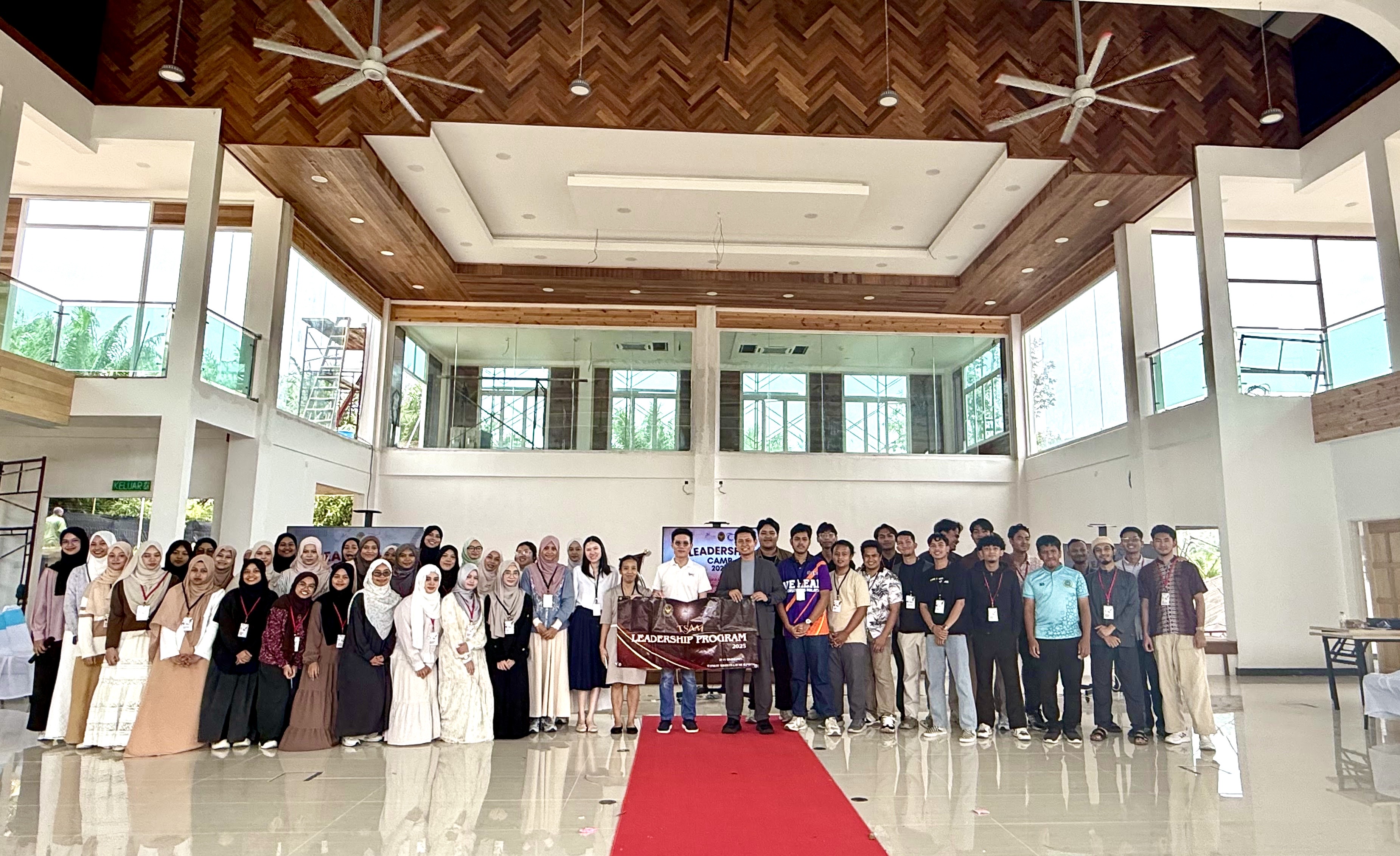 สถานเอกอัครราชทูตฯ จัดโครงการพัฒนาศักยภาพความเป็นผู้นำและเสริมสร้าง ...