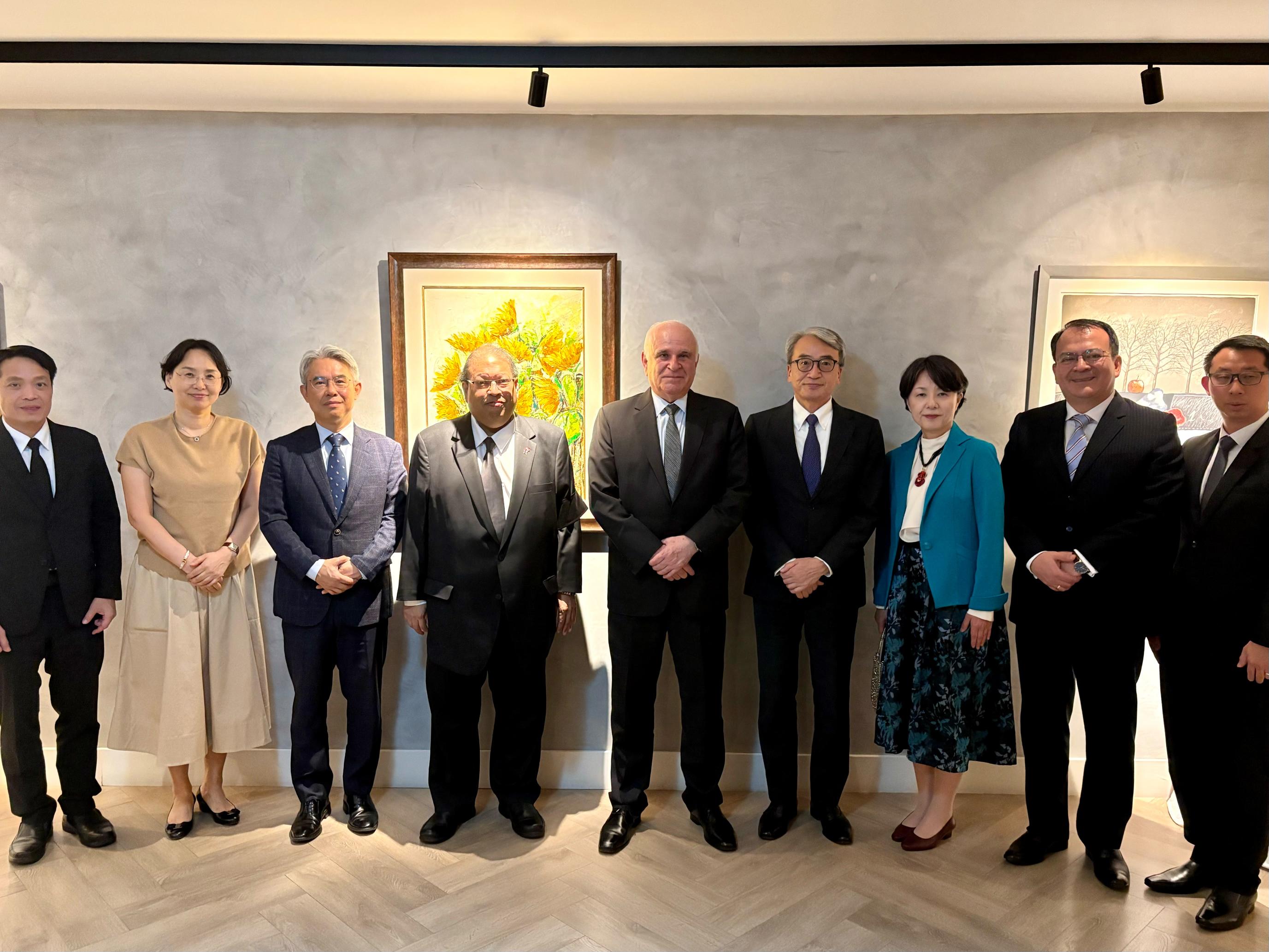 Ambassador of Thailand to Peru hosted a dinner in honor of Mr. Felix ...
