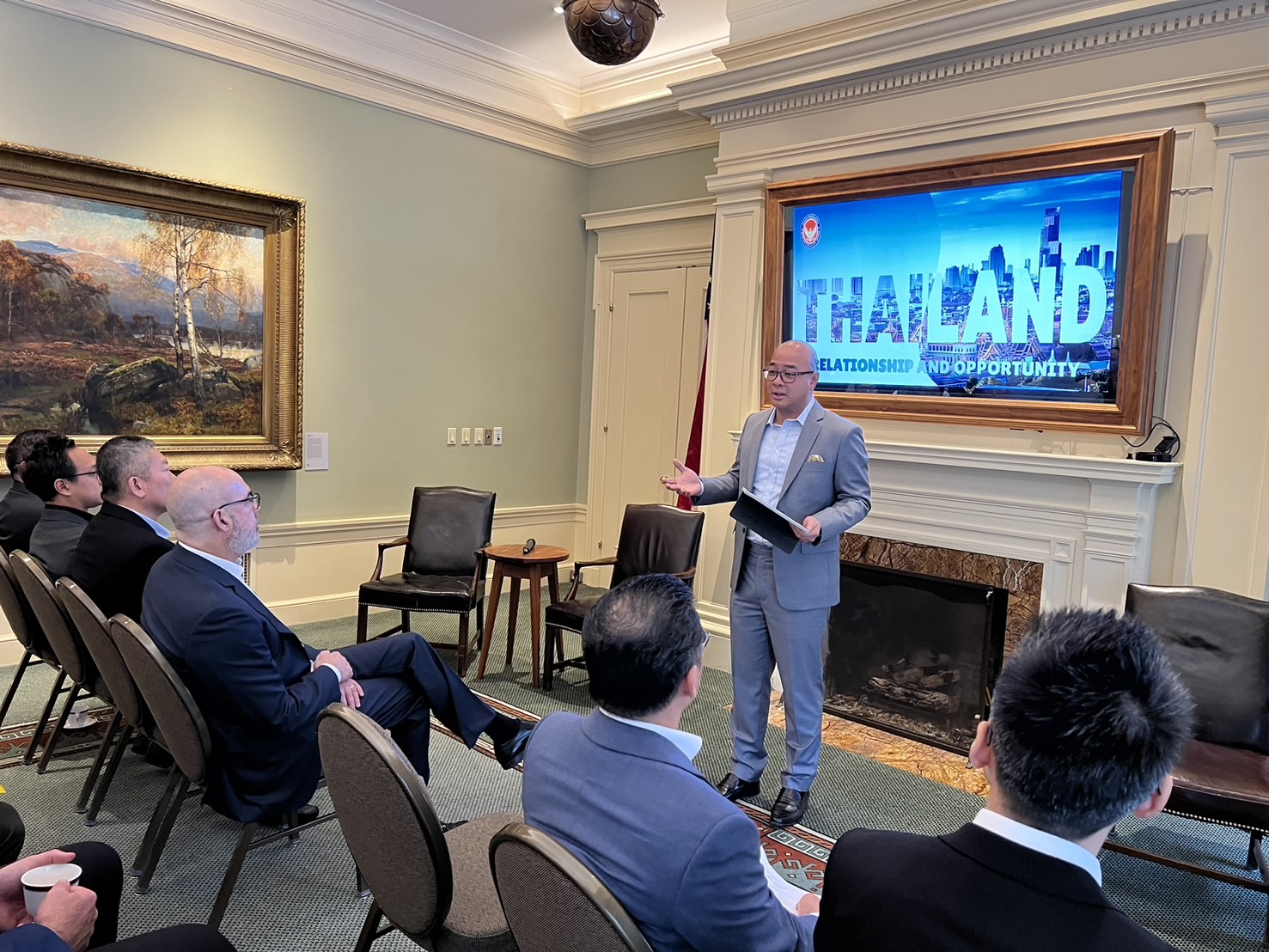 Royal Thai Consulate General Los Angeles Organizes Thailand Business