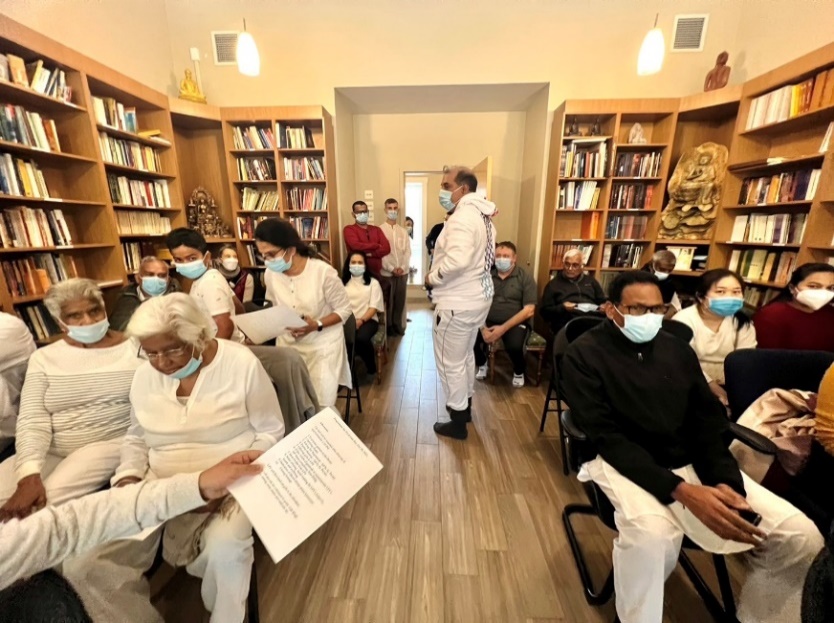 The “Ok Phansa” ceremony to mark the End of Buddhist Lent at Tisarana ...