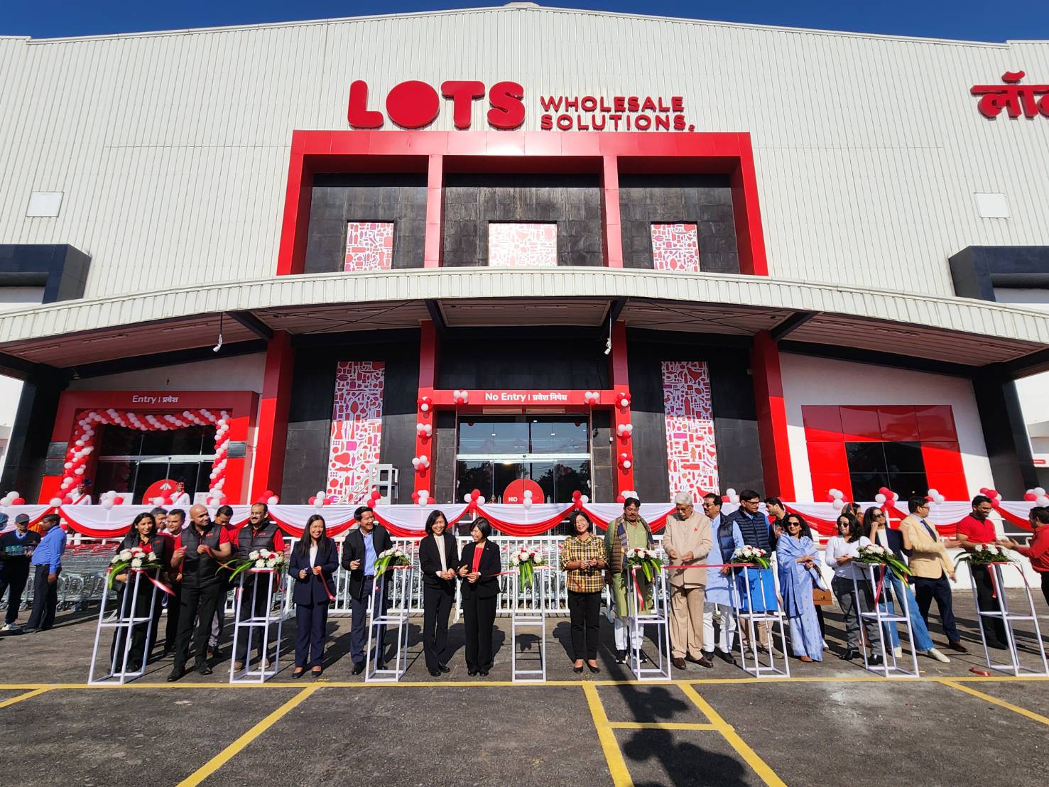 เอกอัครราชทูต ณ กรุงนิวเดลี ร่วมพิธีเปิด LOTS Wholesale Solutions ...