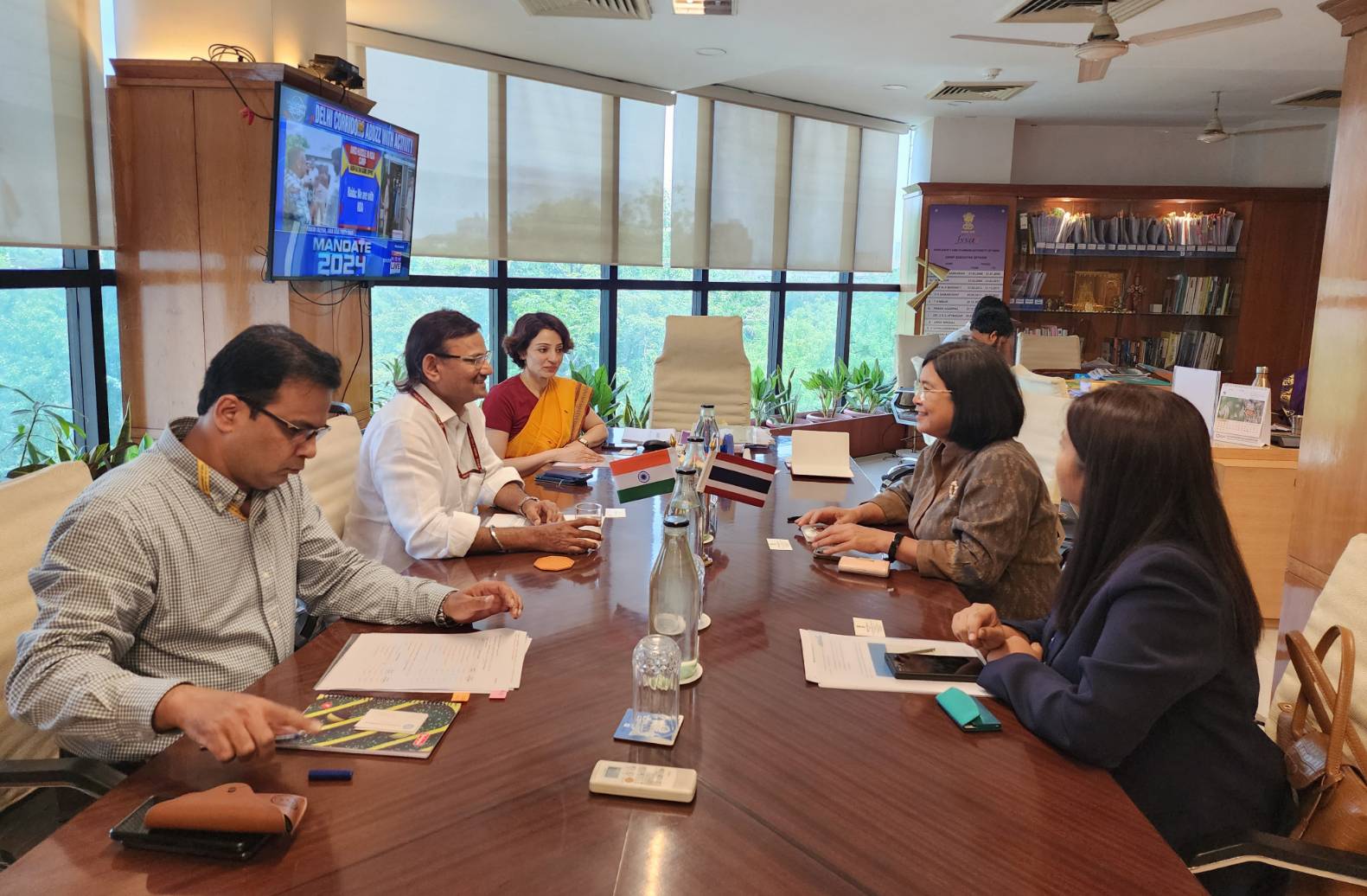 Ambassador paid a courtesy call on CEO of FSSAI - สถานเอกอัครราชทูตไทย ...