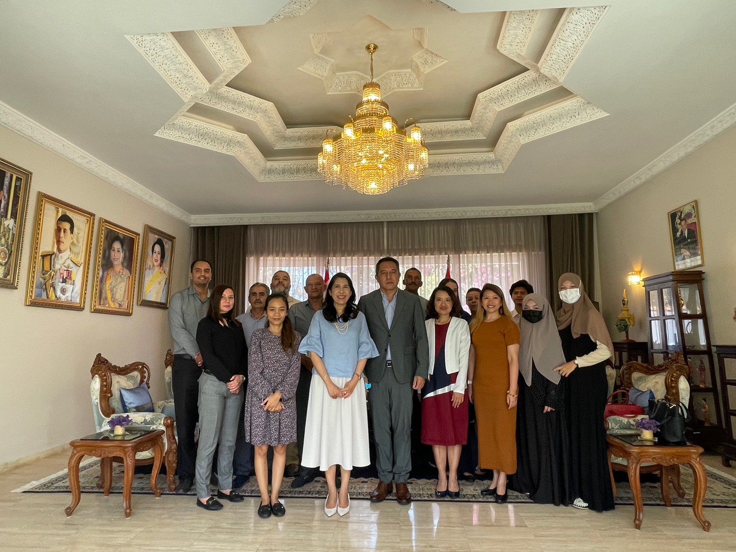 เอกอัครราชทูตเป็นเจ้าภาพเลี้ยงอาหารกลางวัน - สถานเอกอัครราชทูต ณ กรุง ...