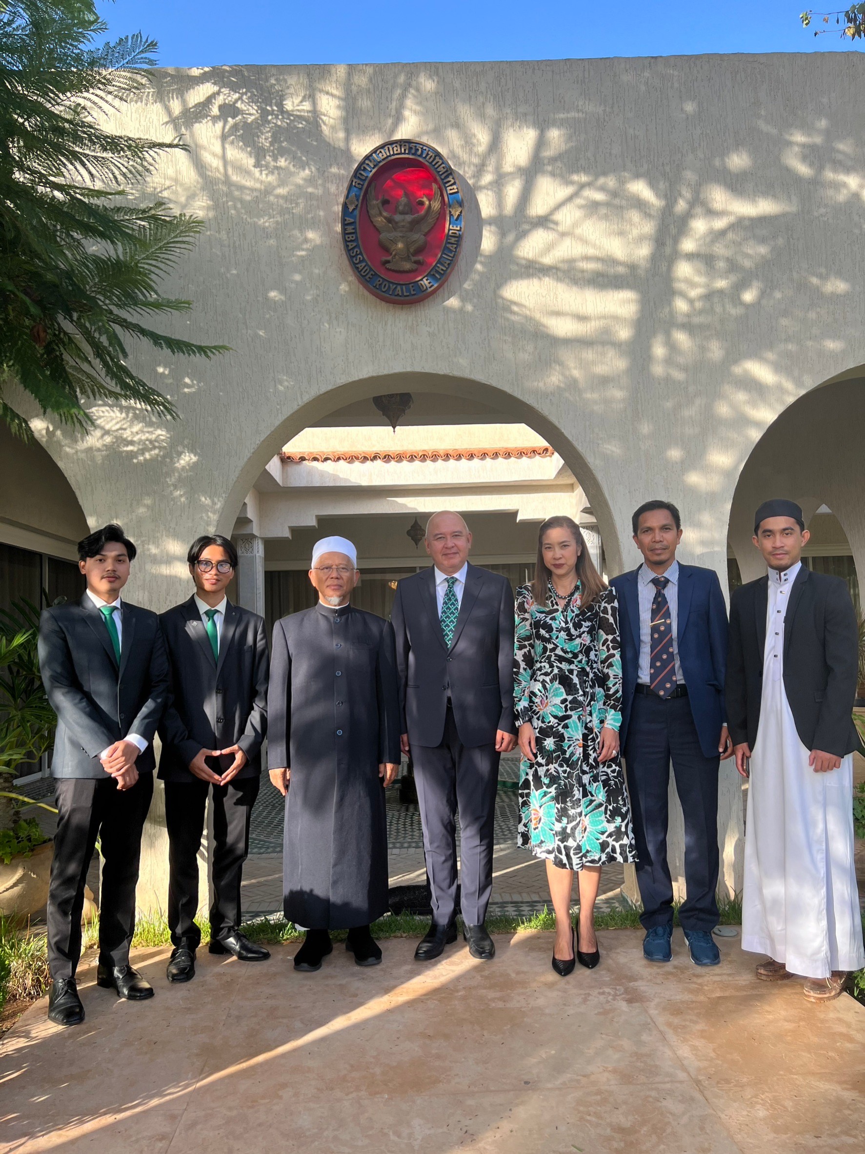 งานเลี้ยงอาหารค่ำเพื่อเป็นเกียรติแก่อธิการบดีมหาวิทยาลัยฟาฏอนี - สถาน ...